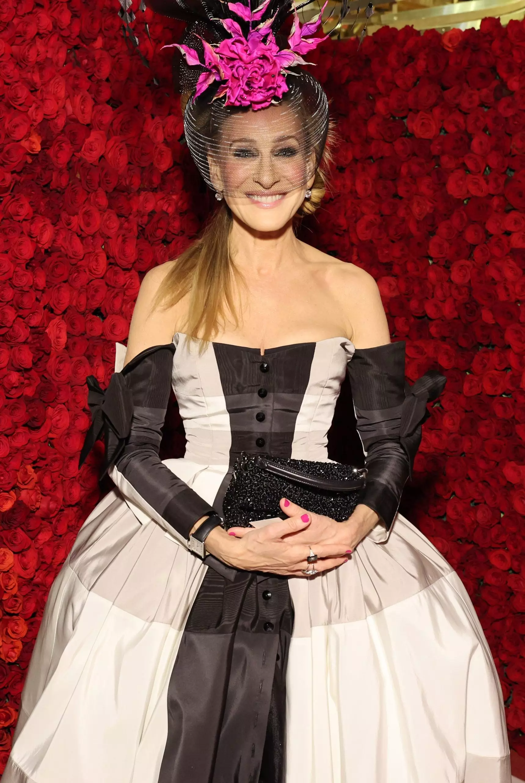 Christopher John Rogers veste Sarah Jessica Parker para o Met Gala 2022