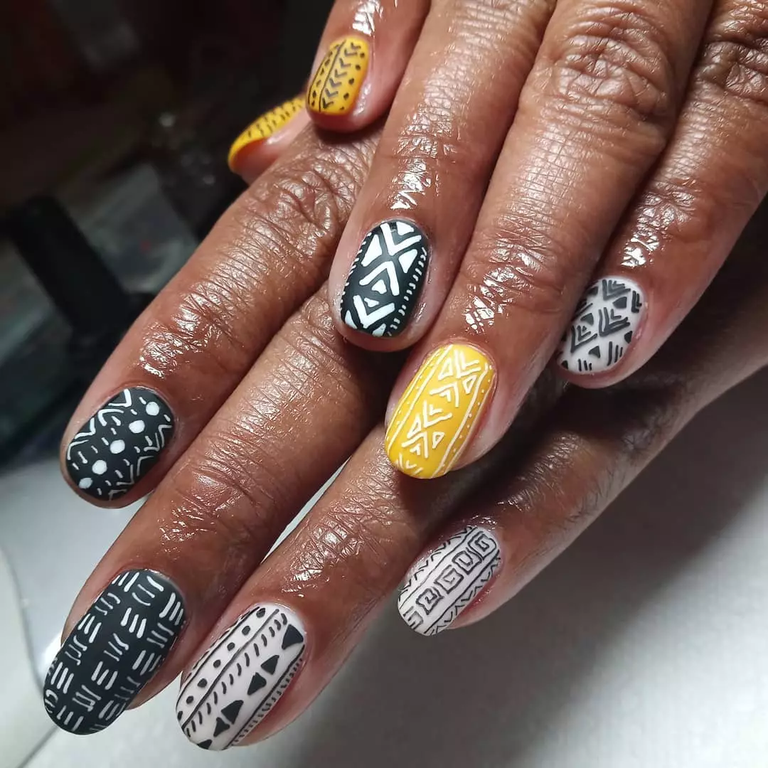 Bu Afrika Baskısından Esinlenen Nail Art Anavatan Ruhunu Yakalıyor 10485_15