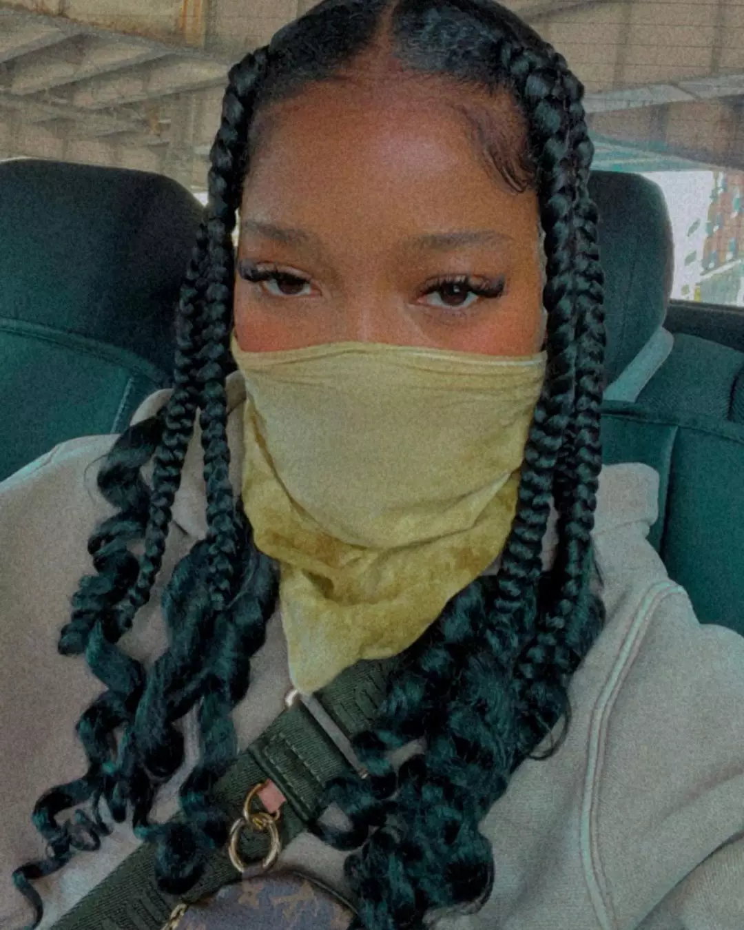 Box Braid Styles Celebs hâlde fan - dat sille jo ek 10587_7