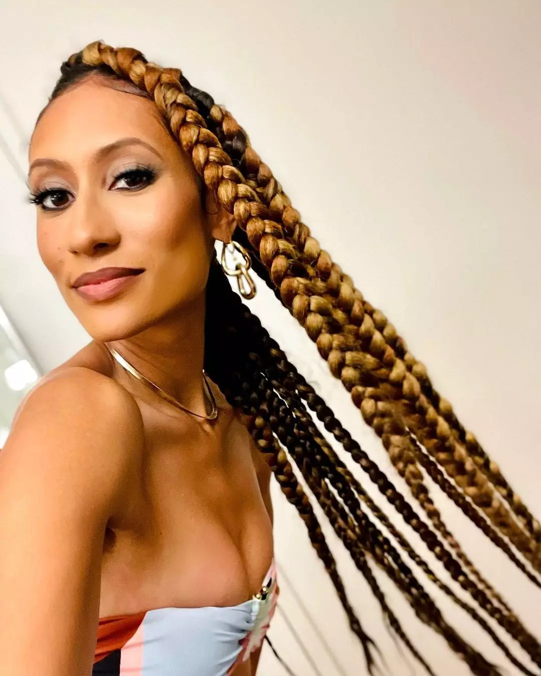 Box Braid Styles Celebs hâlde fan - dat sille jo ek 10587_8