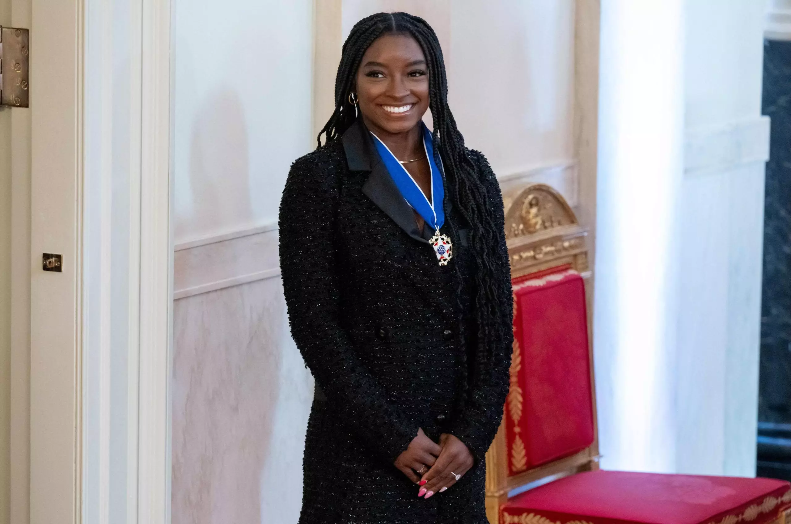 Simone Biles lola Pẹlu Medal Alakoso ti Ominira