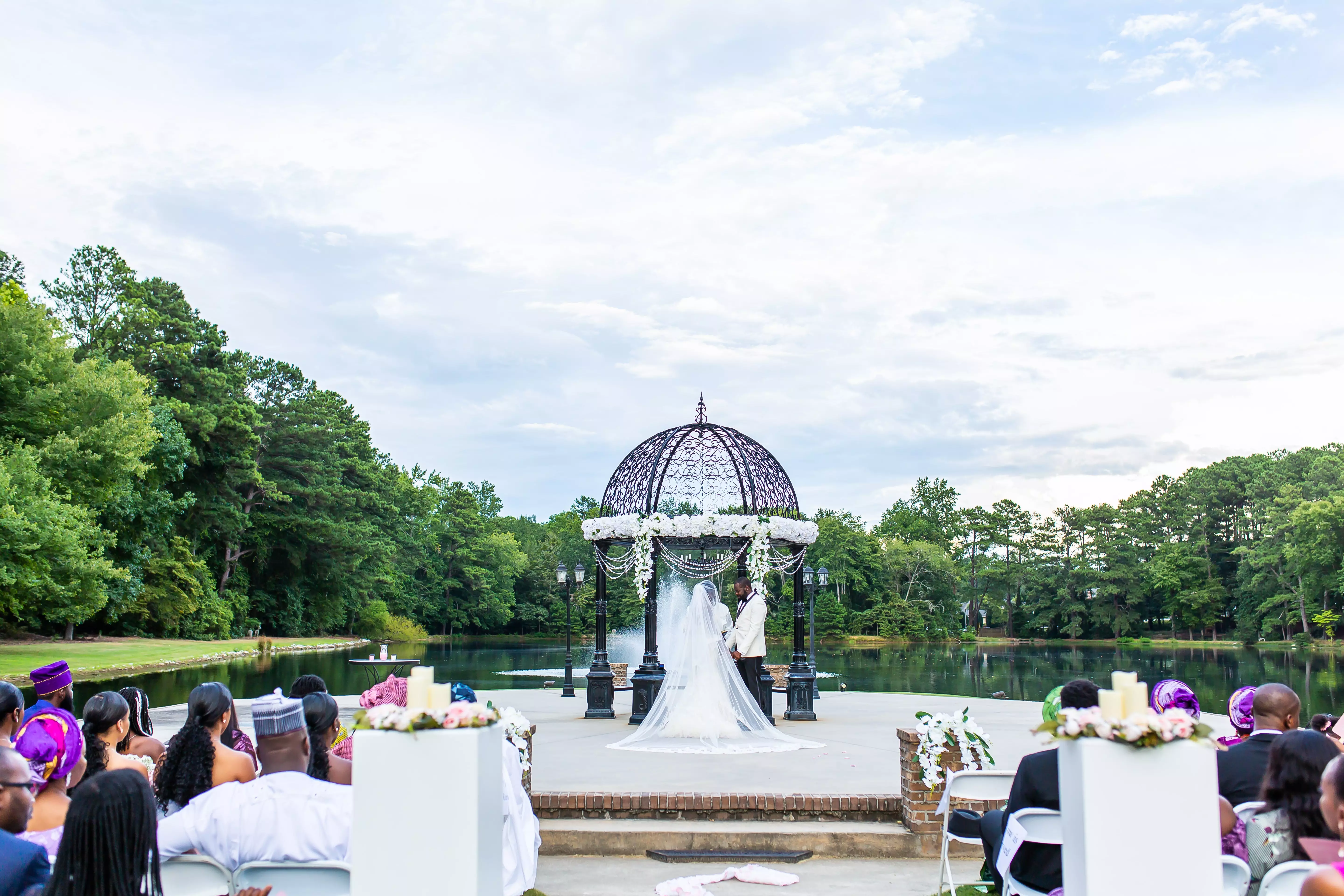 Bridal Bliss: Nunta elegantă în grădina lui Tolu și Lekan 10700_3
