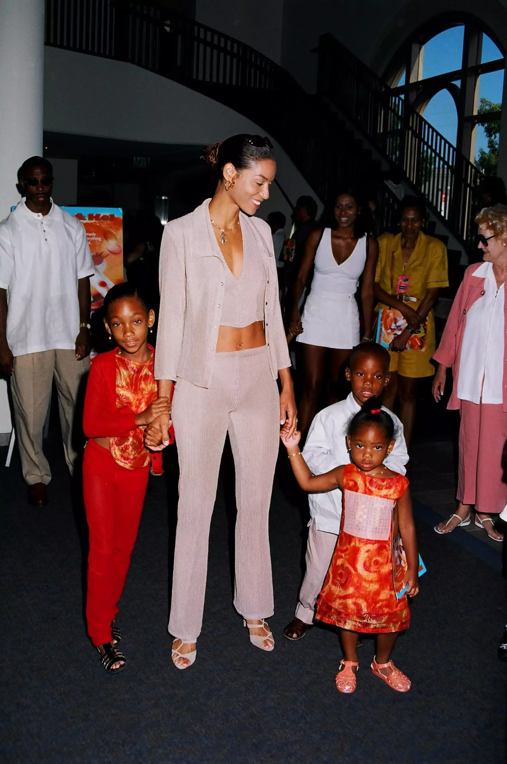 Eddie Jeung Nicole Murphy's Anak Sulung, Bria, Nyaéta Awéwé Kawin Ayeuna 1103_4