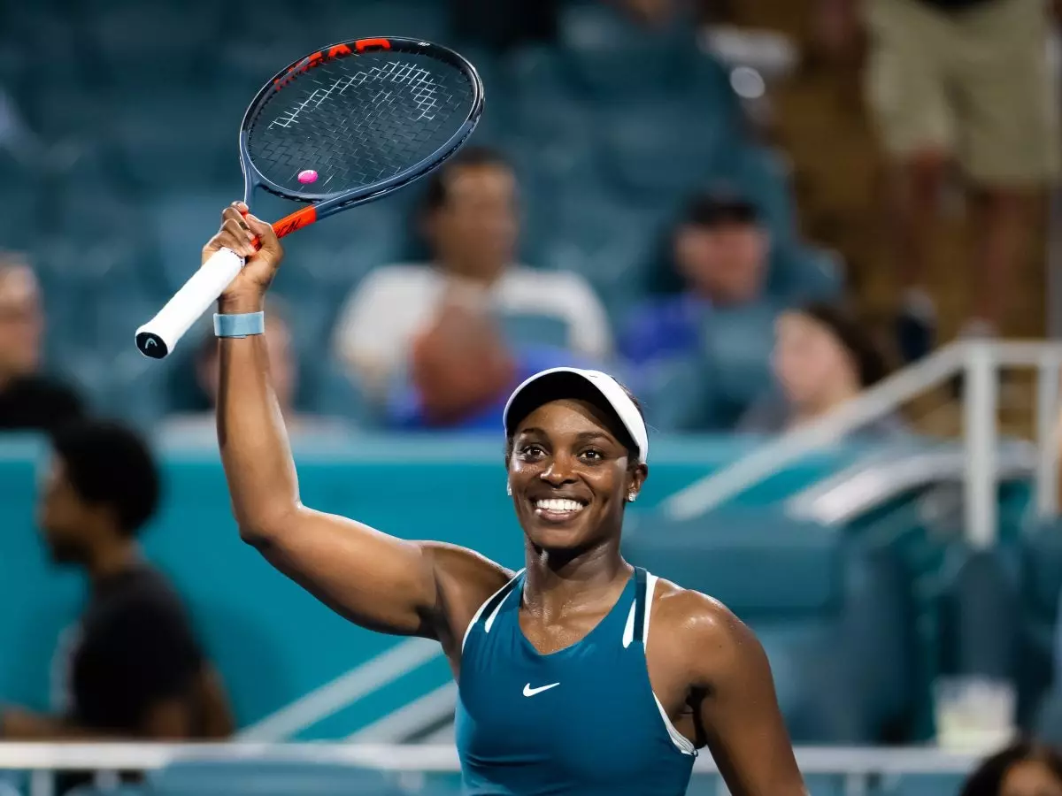 Sloane Stephens Dina Mitra sareng Whoop, Ngalatih Ngarawat Diri Sareng seueur deui