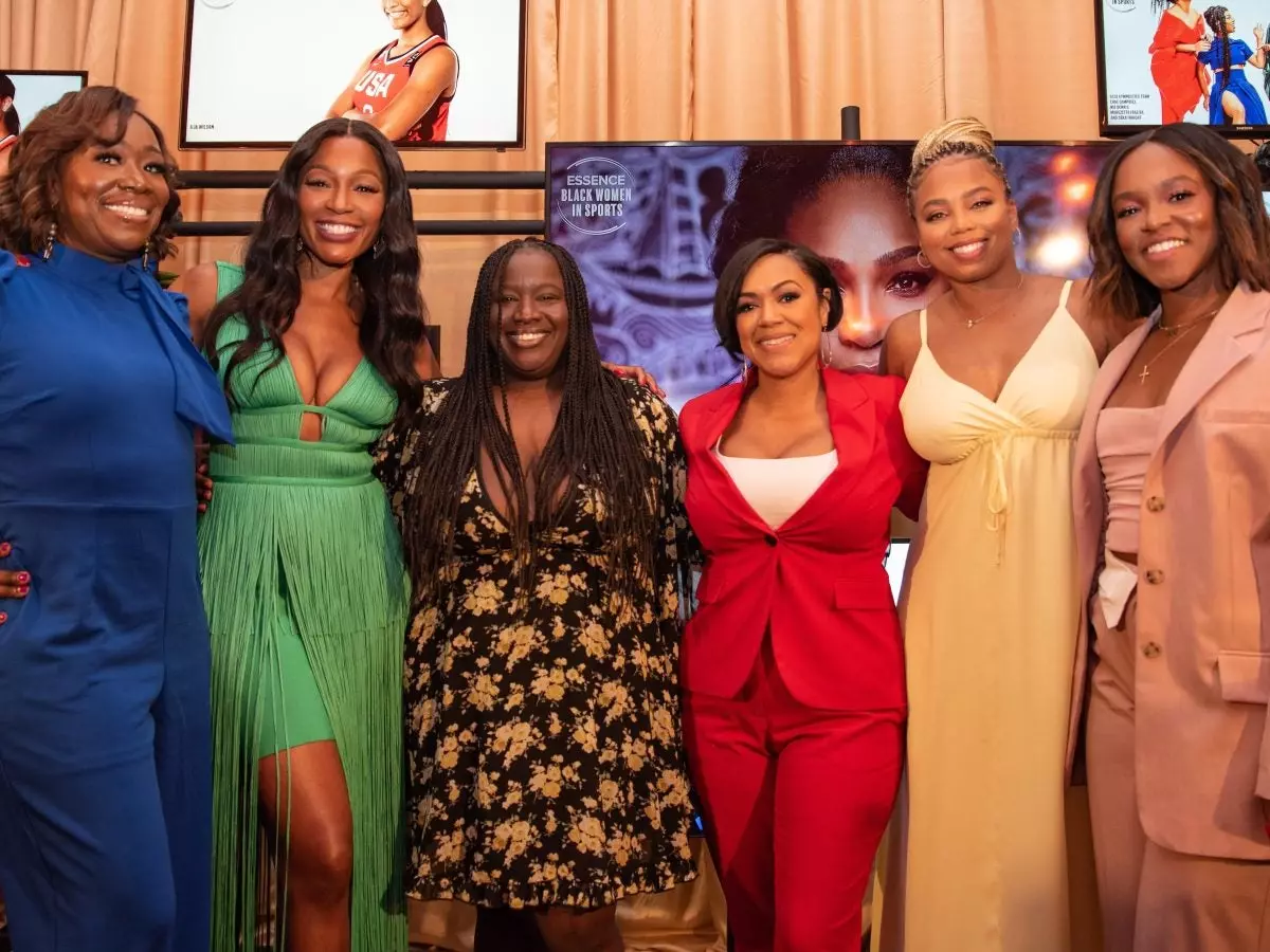 ESSENCE Black Women In Sports eert Cari Champion, Jemele Hill en de Off The Field Players' Wives Association