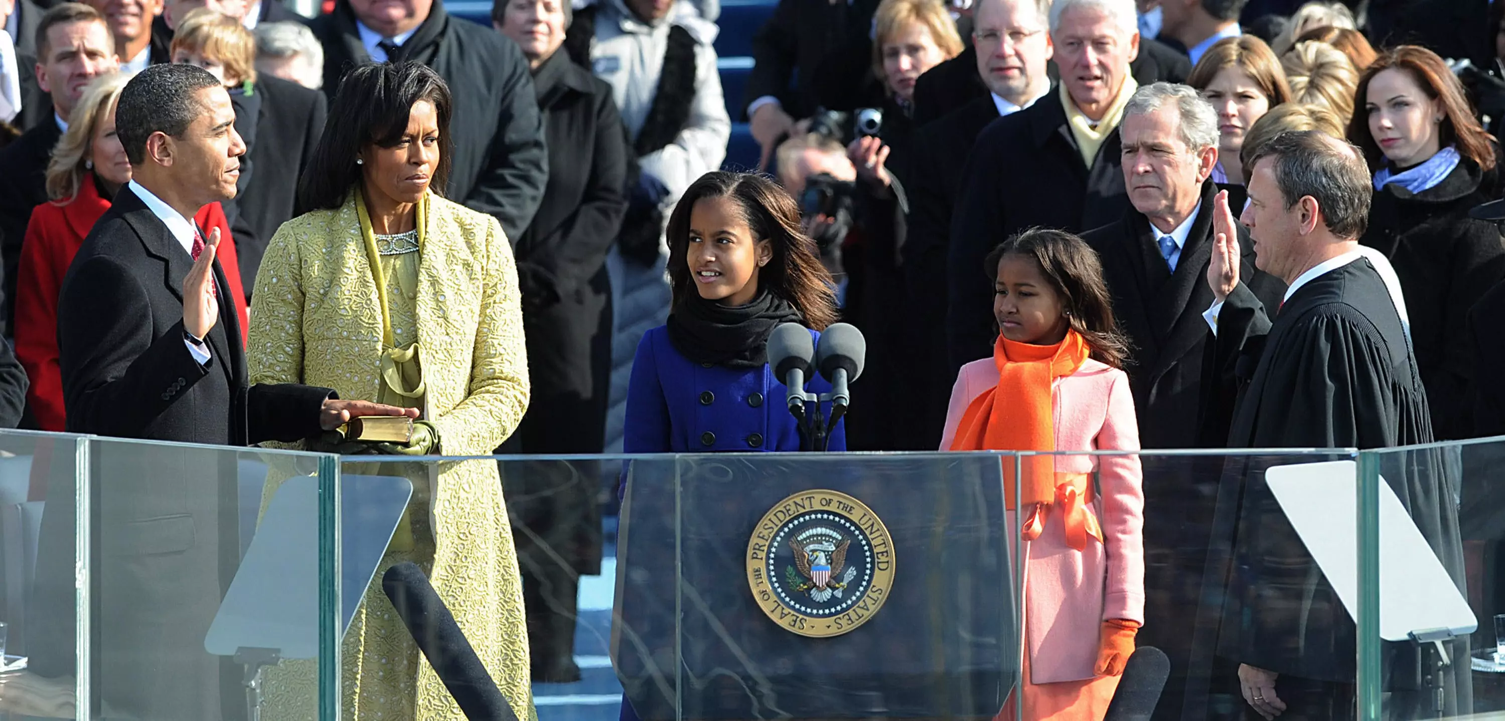 Phong cách Sasha và Malia Obama qua nhiều năm 12627_3