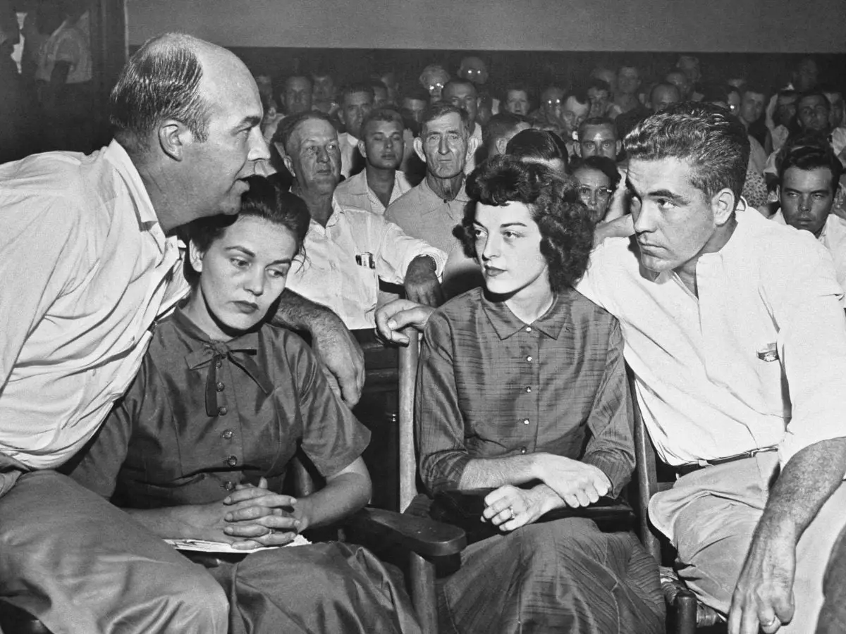 Emmett Till ၏မိသားစုက Carolyn Bryant Donham ၏မထုတ်ဝေရသေးသော Memoir သည်လိမ်လည်မှုများပြည့်နှက်နေသည်