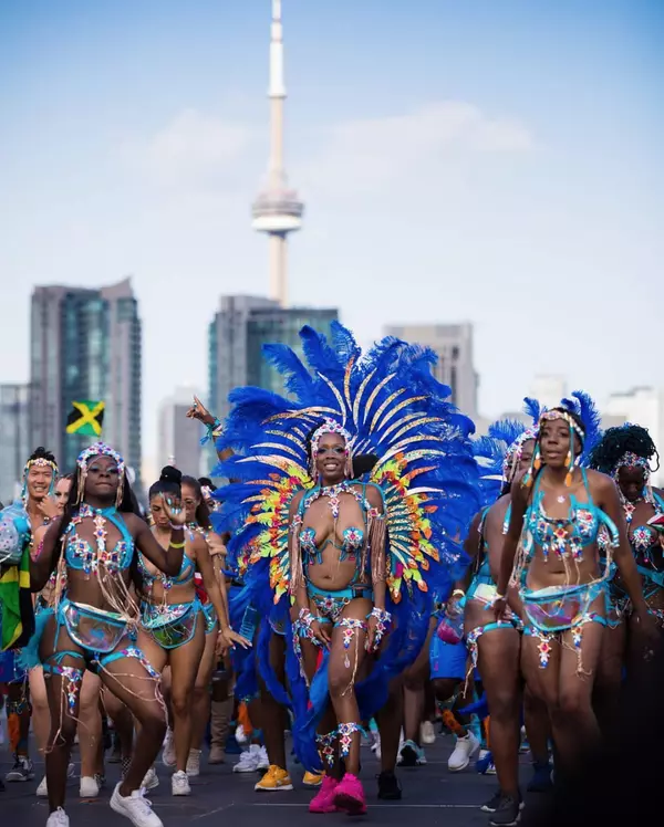 ជូនទៅដេម! 19 ដង Caribana របស់ Toronto បានផ្តល់ឱ្យយើងនូវជំងឺគ្រុនពិធីបុណ្យ 14064_17