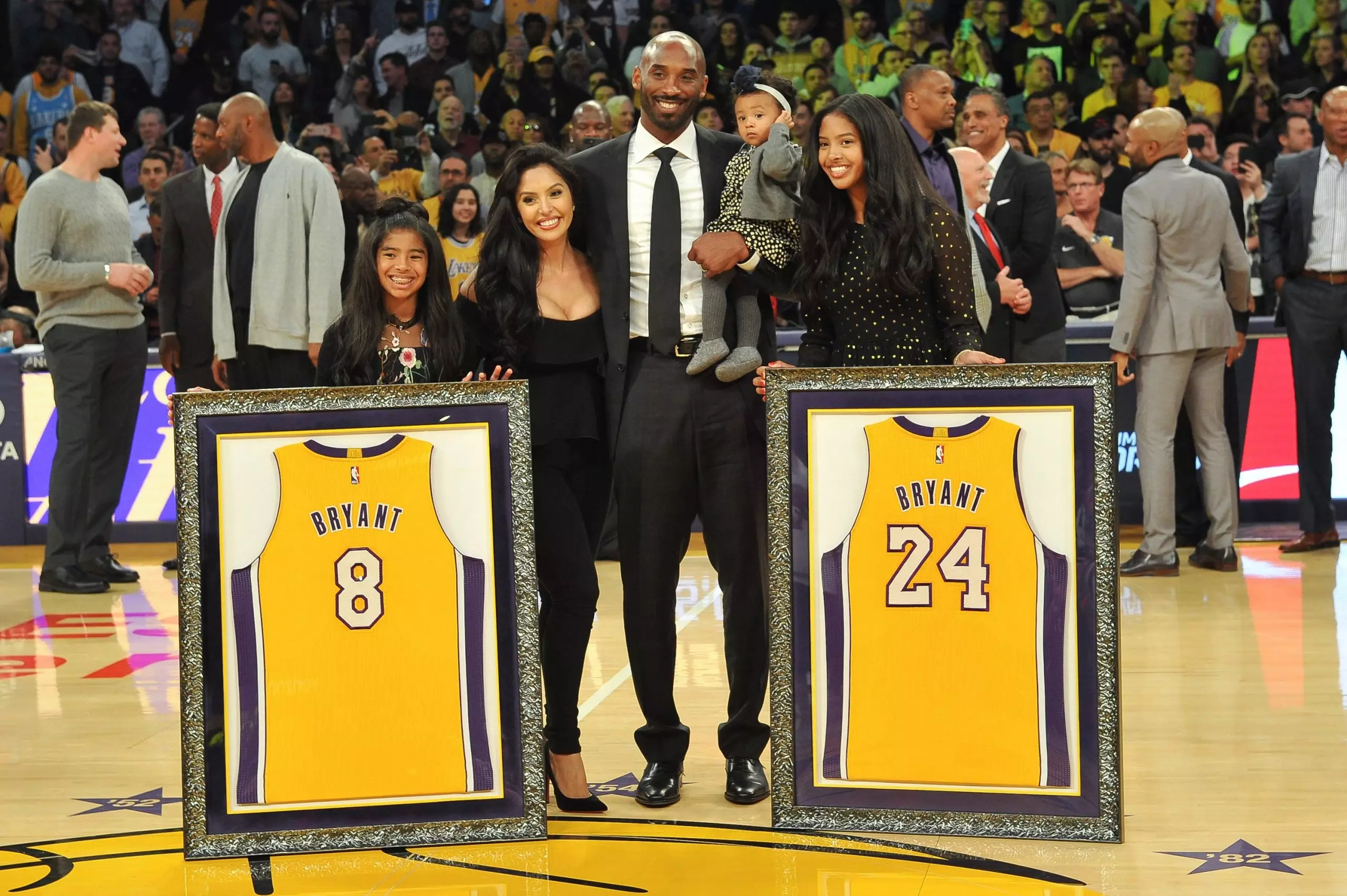 24 Poto Kobe Bryant, Bapa sareng Kulawarga 14692_15