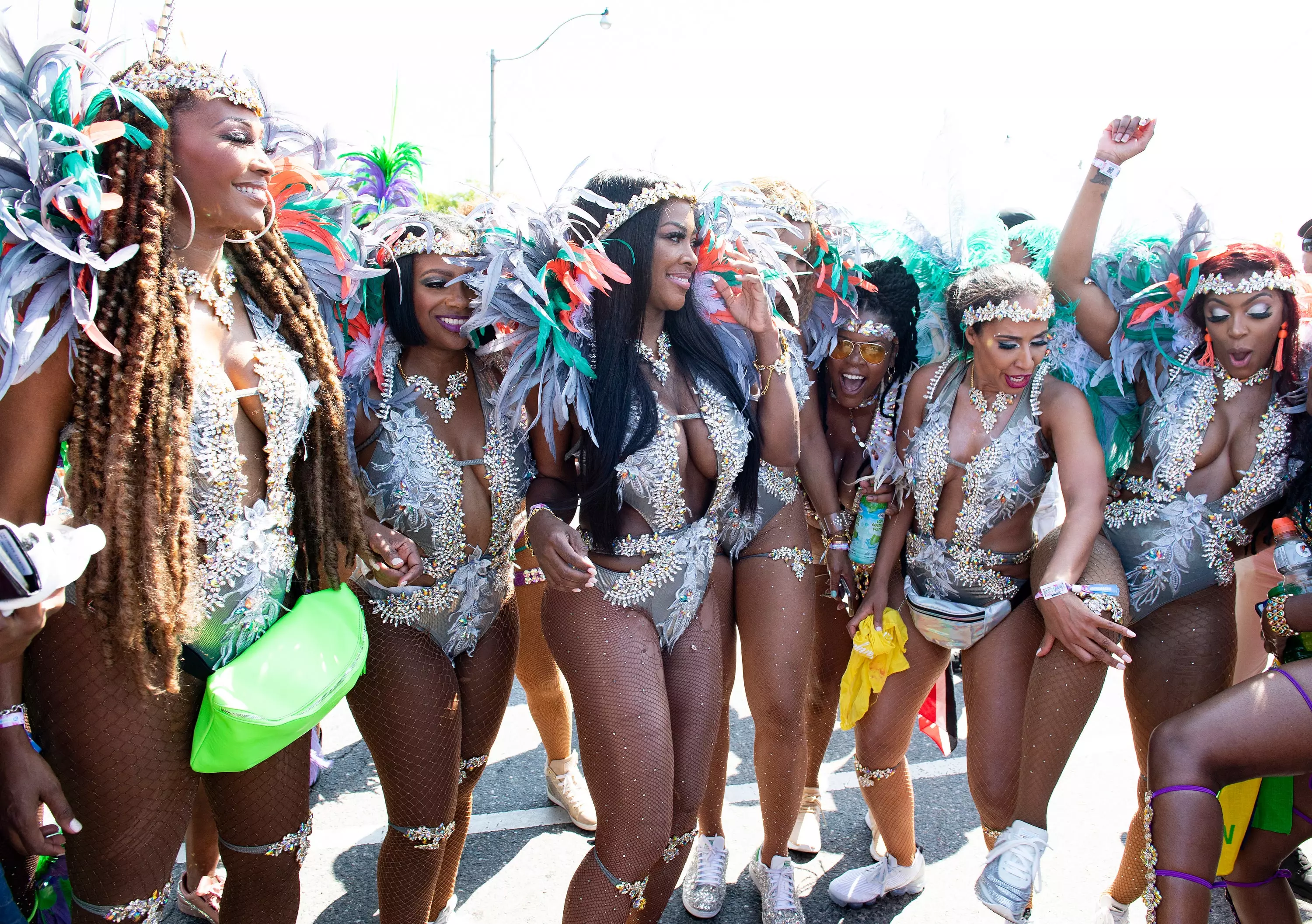 Picha za 'Wanamama wa Nyumbani Halisi wa Atlanta' Hazijawahi Kuonekana Katika Toronto Carnival 14811_4