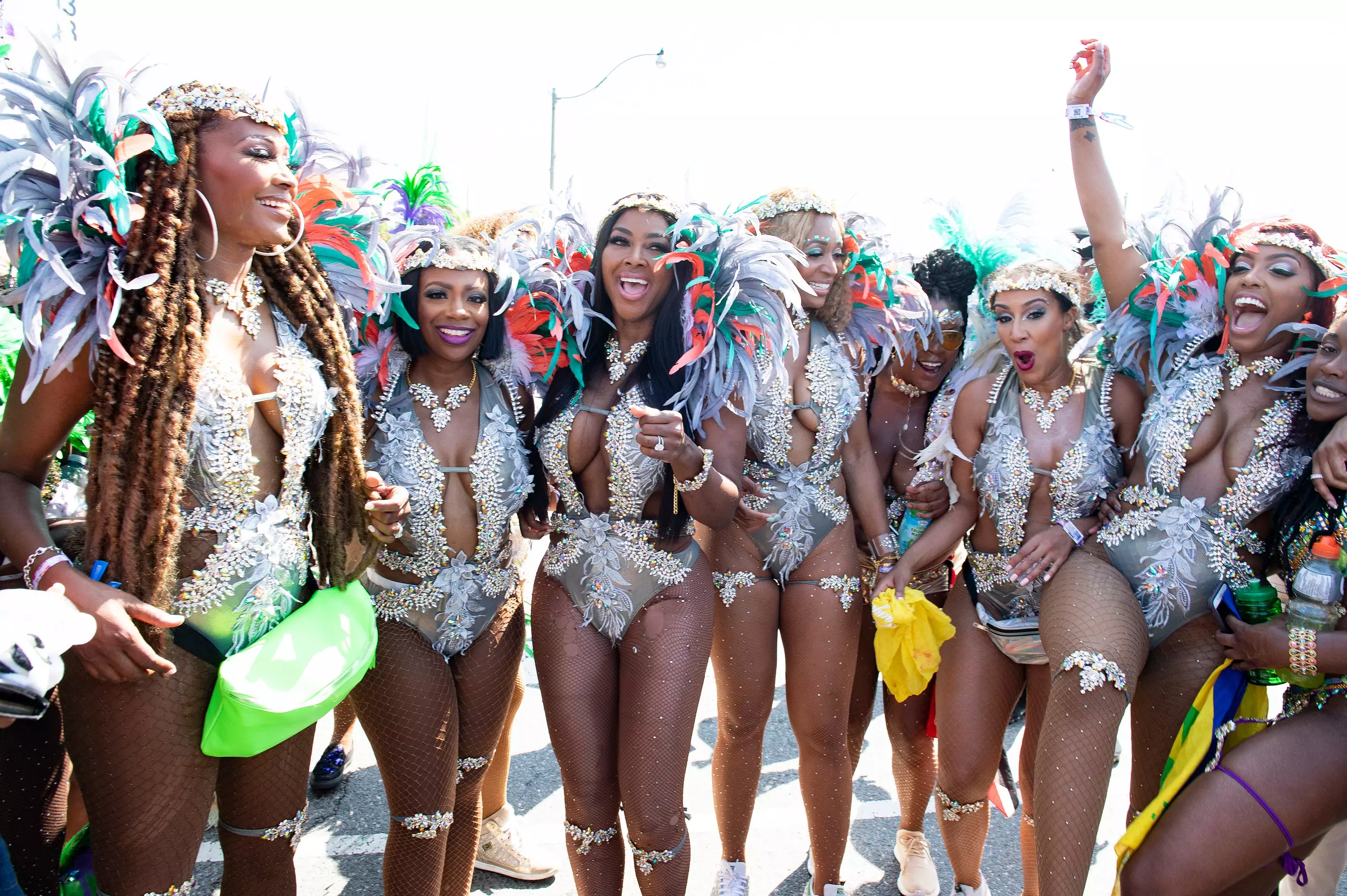 Picha za 'Wanamama wa Nyumbani Halisi wa Atlanta' Hazijawahi Kuonekana Katika Toronto Carnival 14811_6