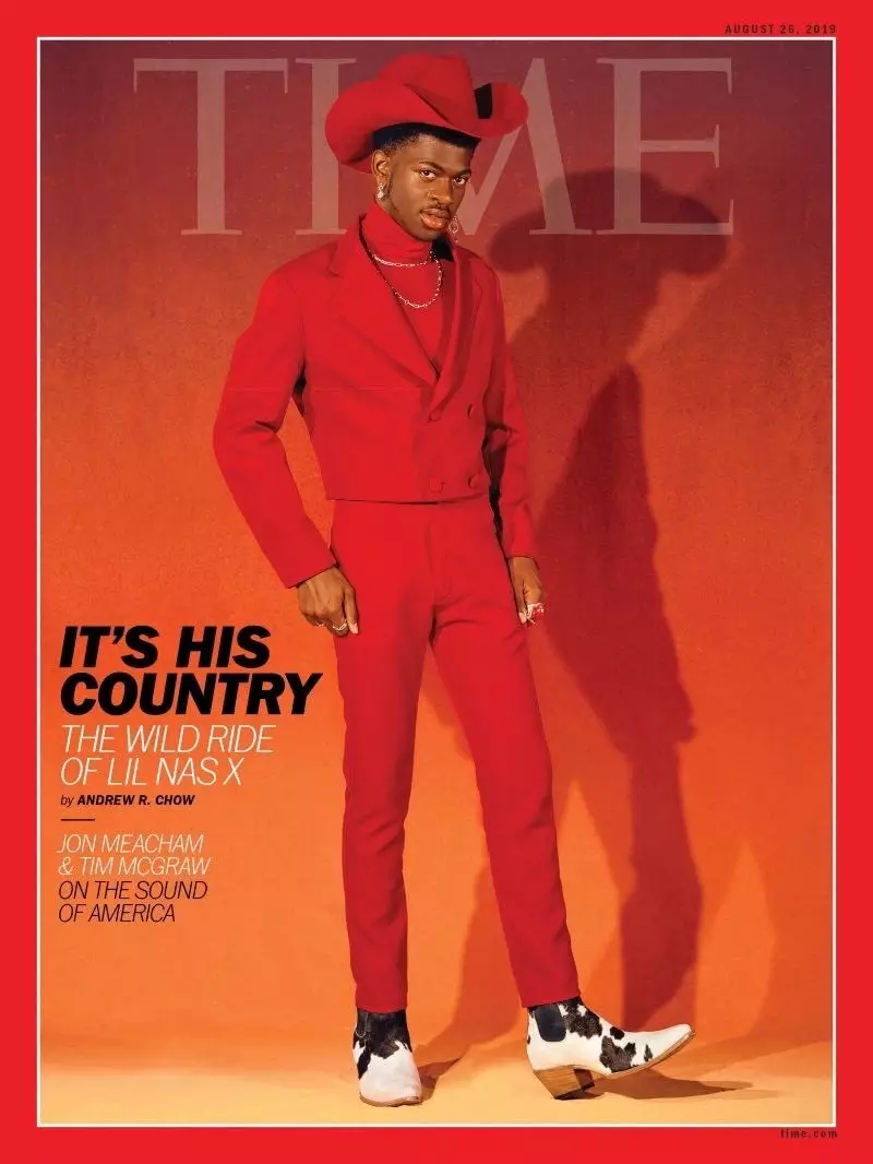 Hier is wat Lil Nax X op die voorblad van Time Magazine gedra het