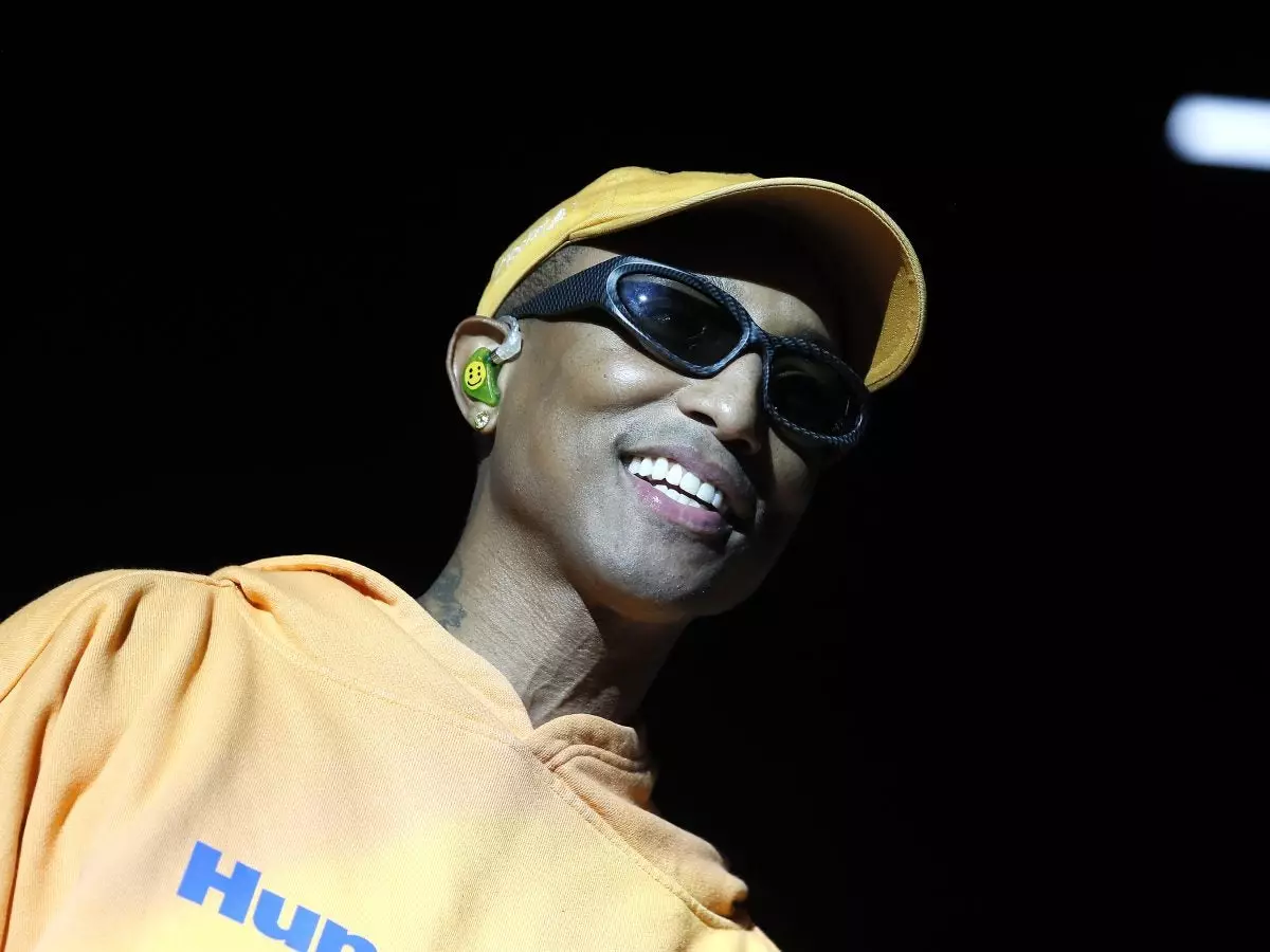 Pharrell Williams 'Suw festiwalynda bir zat jemgyýetleri birleşdirmegi we dürlüligi bellemegi maksat edinýär