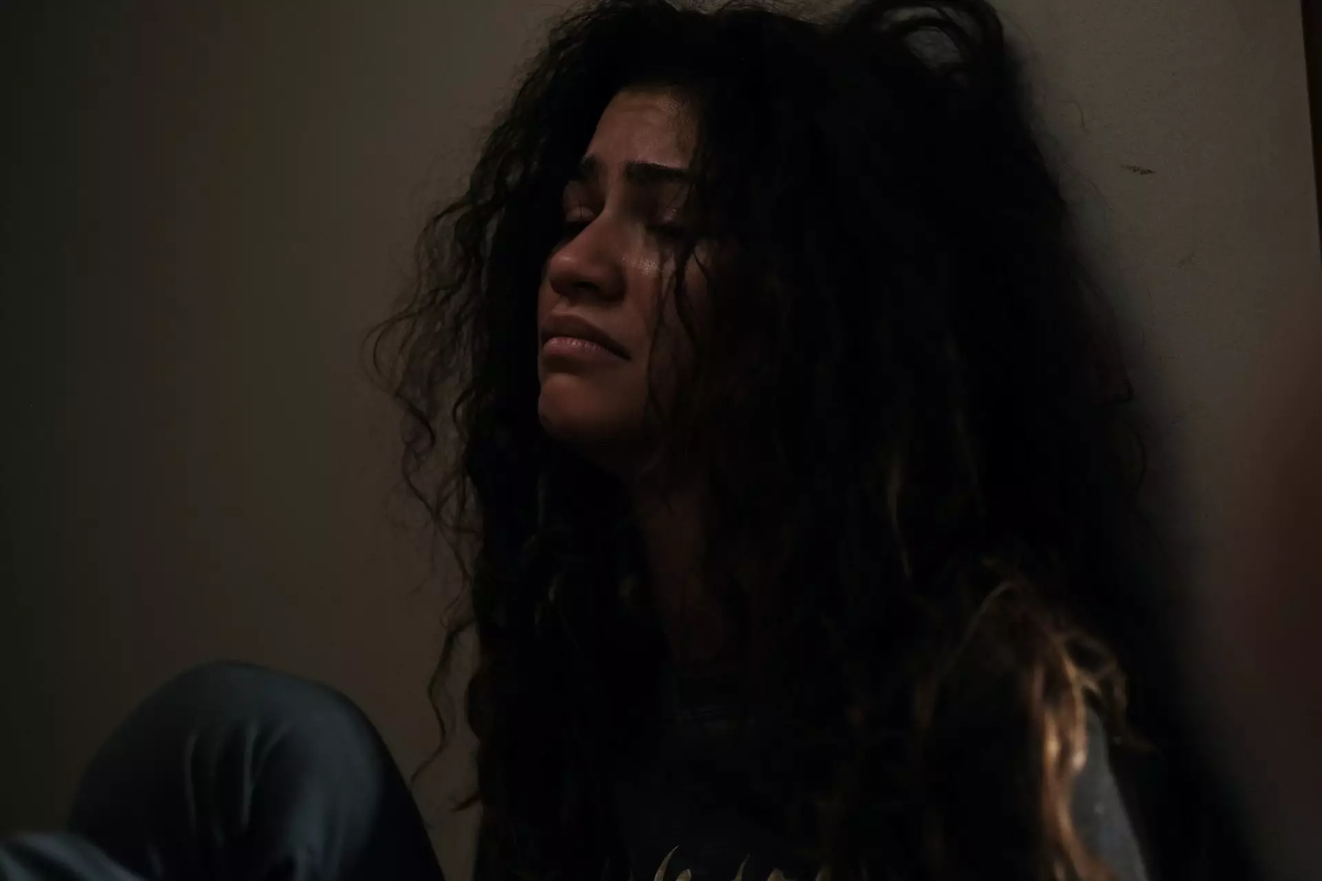 Zendaya klappar aftur á móti fullyrðingum um að „Euphoria“ vegsamar unglingafíkn