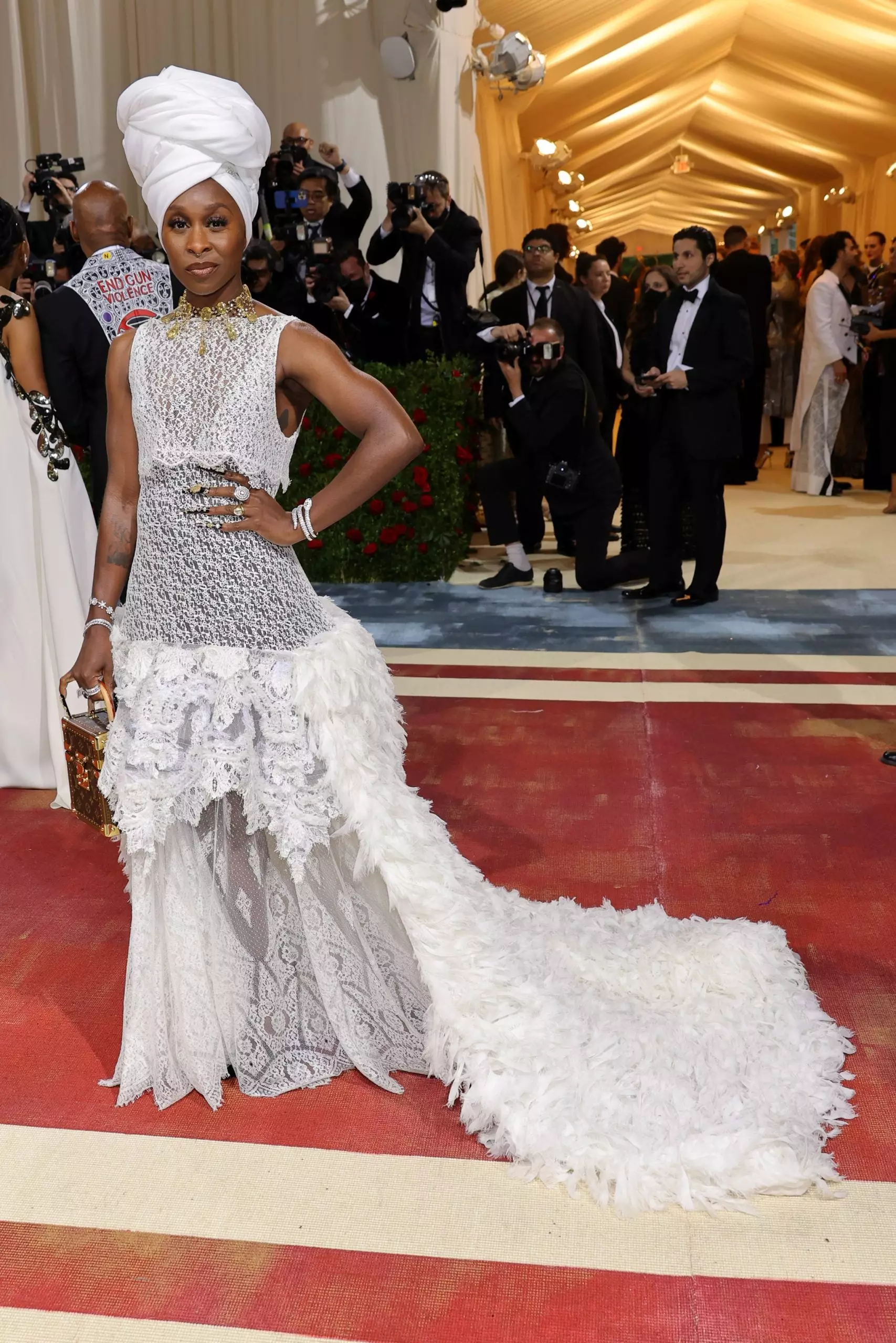 Cynthia Erivo's Met Gala ọ dị ka ntụaka maka iwu Tignon? 1703_6