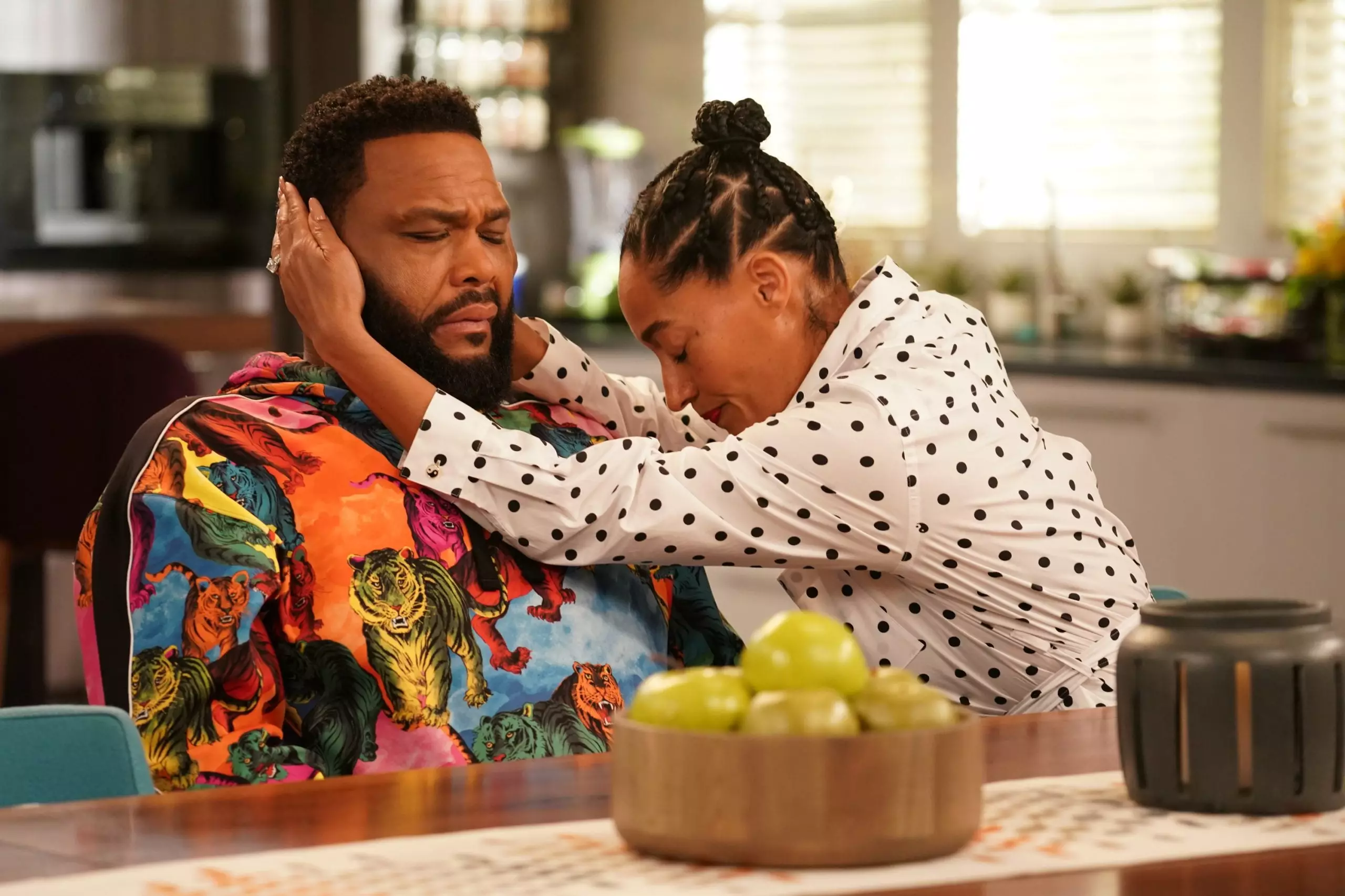 'Black-ish'는 계절을 통해 상을받을 가치가있는 머리카락을 가졌습니다. 1785_24