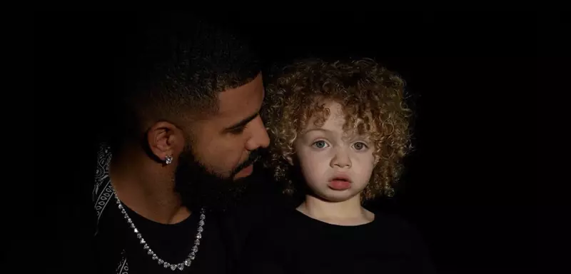 Drake's zoon Adonis' eerste schooldag