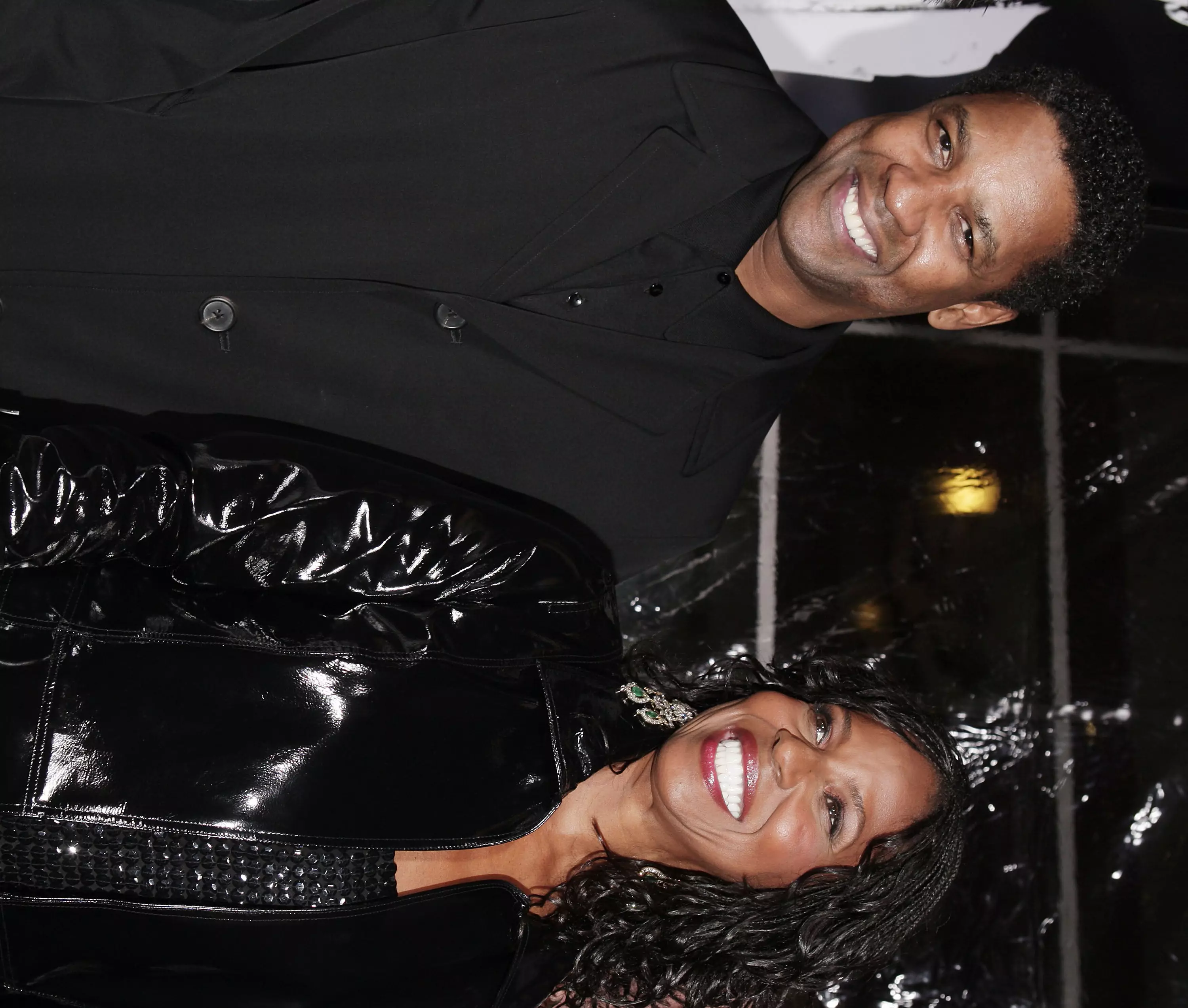 Denzel Washington และภรรยา Pauletta Washington ถ่ายรูปในตอนนั้นและตอนนี้ 19081_10