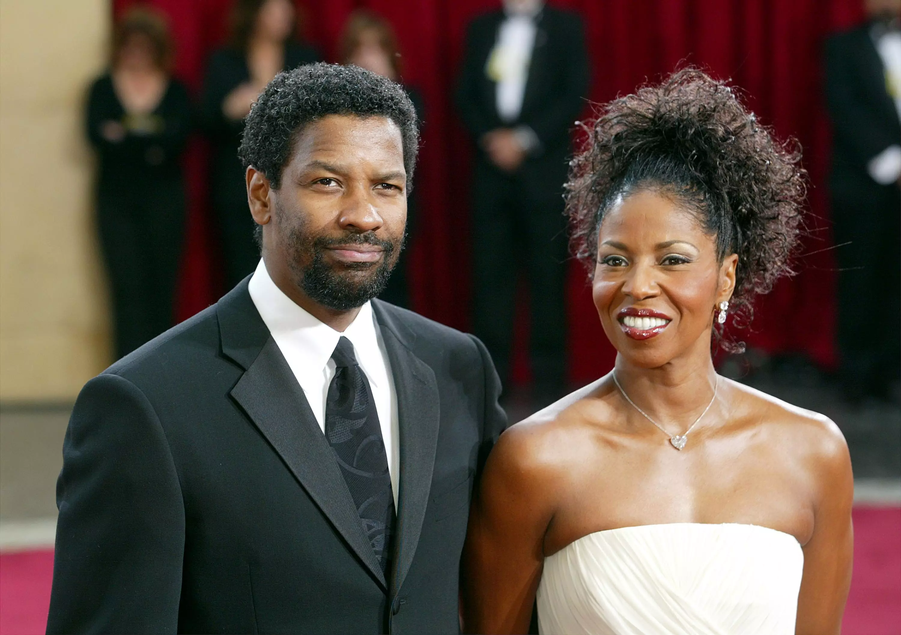 Denzel Washington a manželka Pauletta Washington Fotky dříve a nyní 19081_6