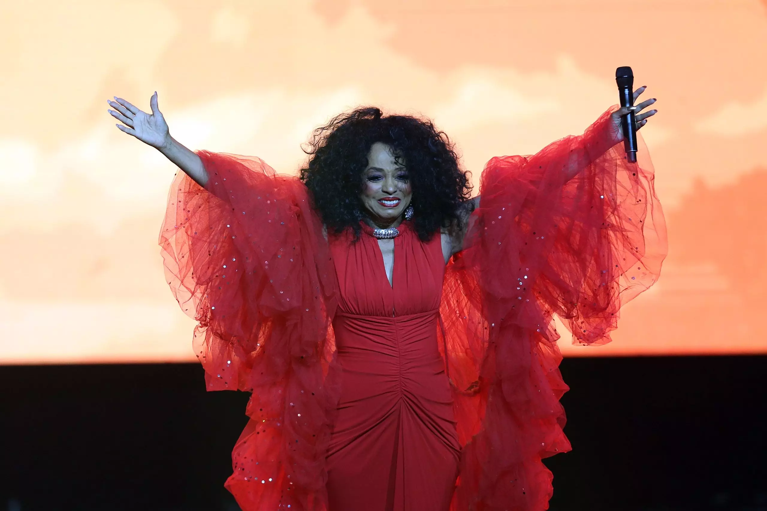 Eskerrik asko Diana Ross