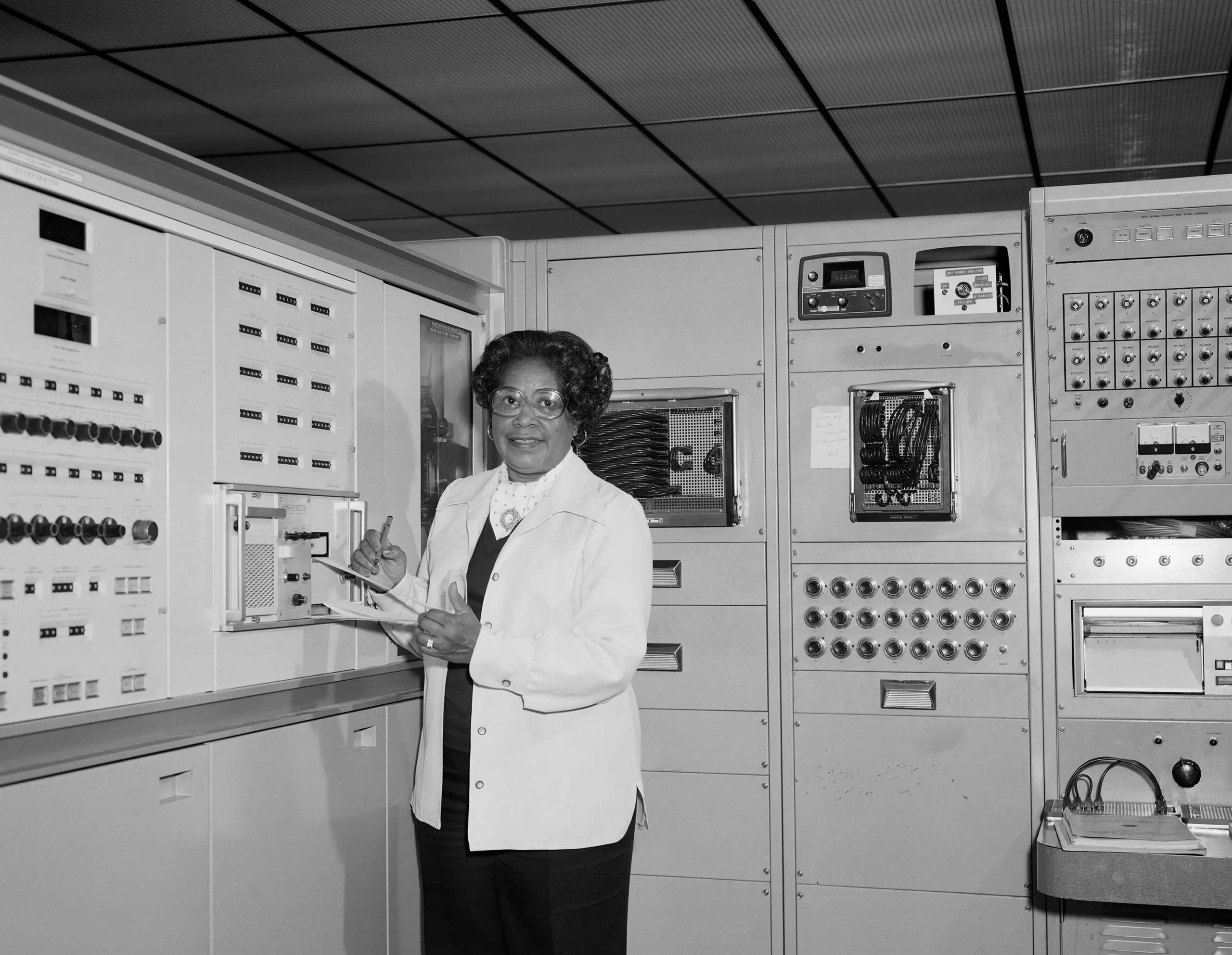 NASA đặt tên cho Trụ sở chính của D.C. Sau 'Hình ẩn' Mary W. Jackson