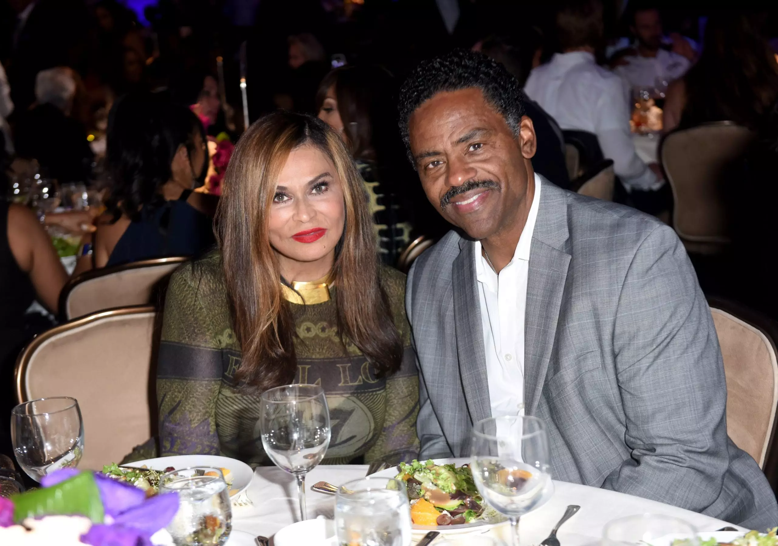 Nanomboka 39 taona lasa izay ny tantaran'i Tina Knowles-Lawson sy Richard Lawson 1985_2