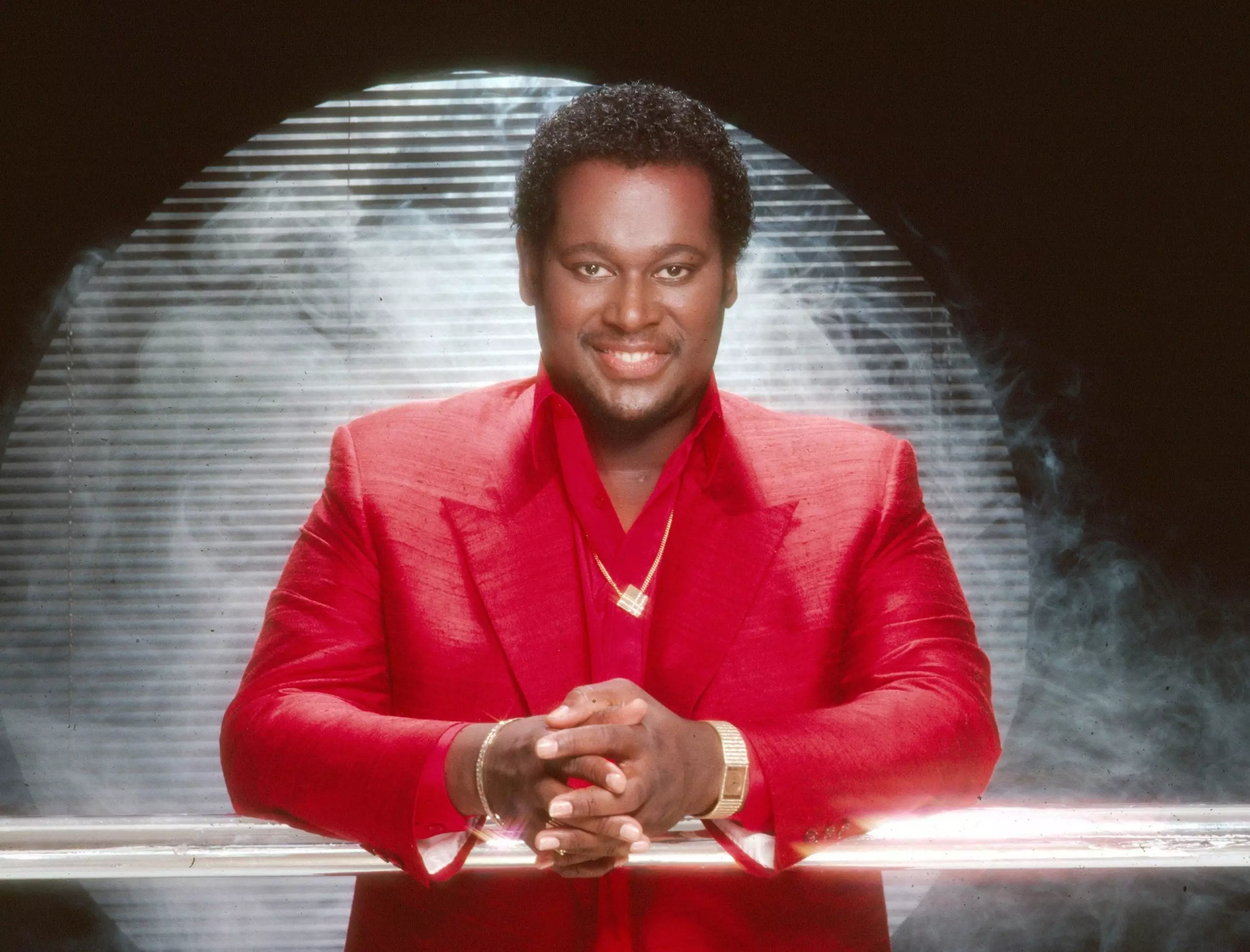 สำหรับคนผิวดำ Luther Vandross จะเป็นครอบครัวตลอดไปและตลอดไป