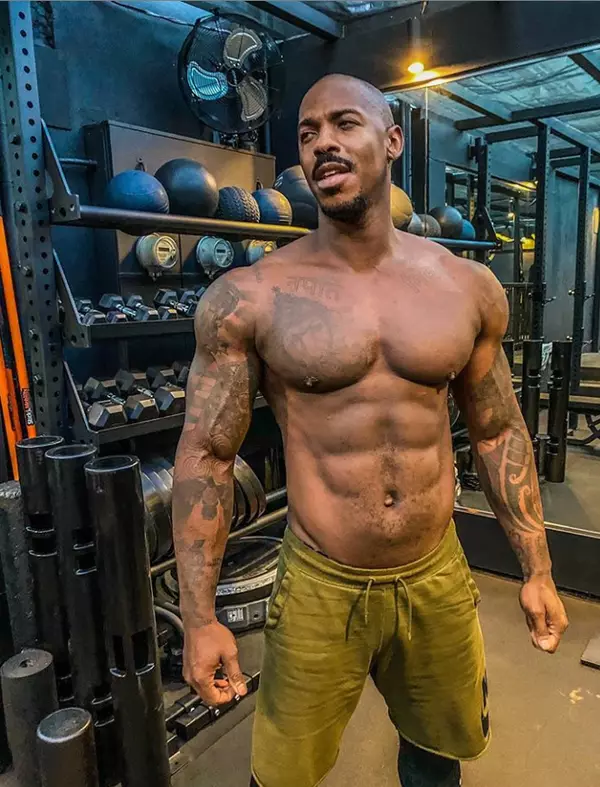 13 Foto Seksi Bintang 'A Fall From Grace' Mehcad Brooks Yang Kami Taksub 21085_7