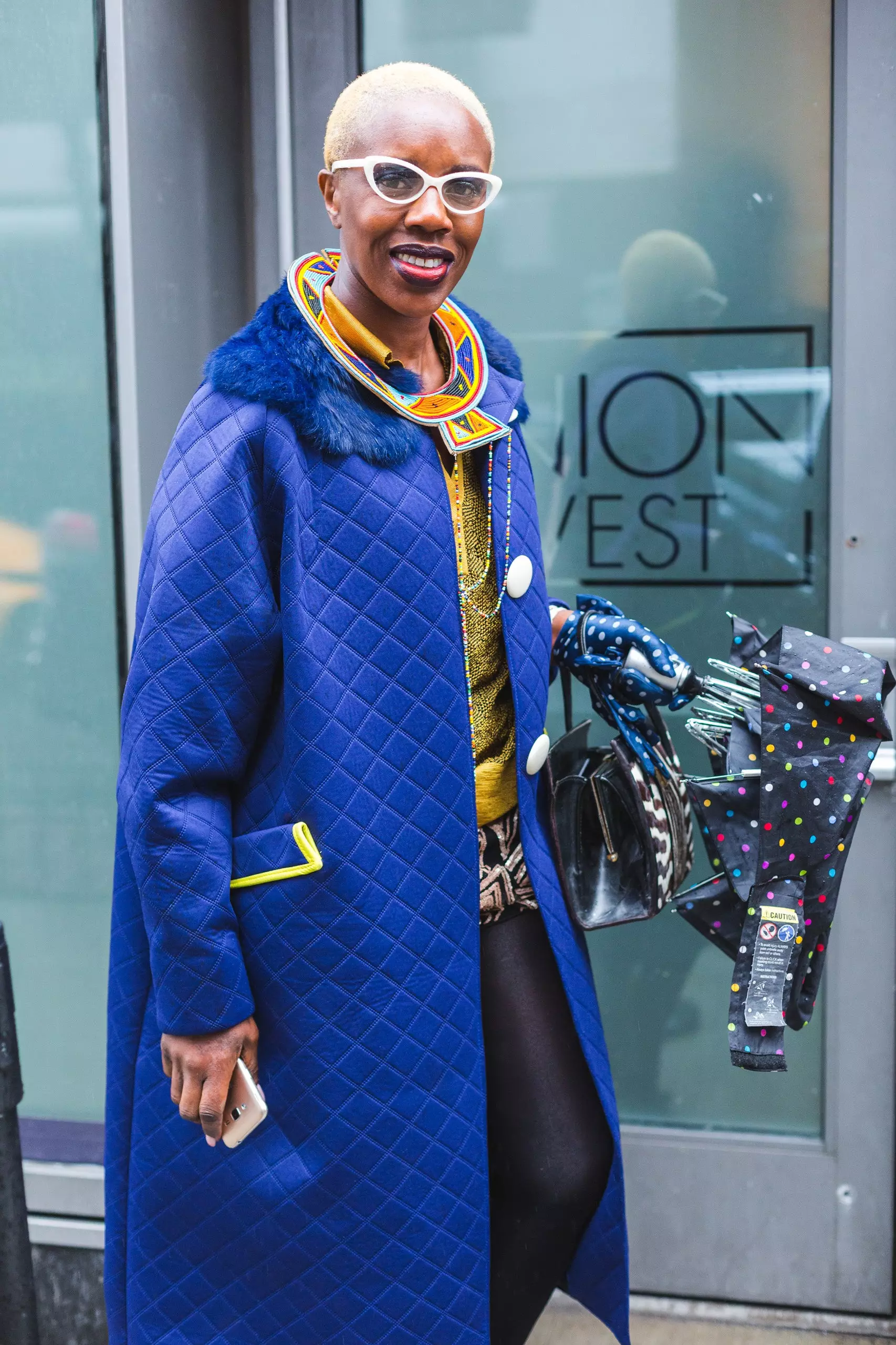 ESSENCE Fashion House: All d'Solo Street Style Looks déi mir gär hunn 2206_18