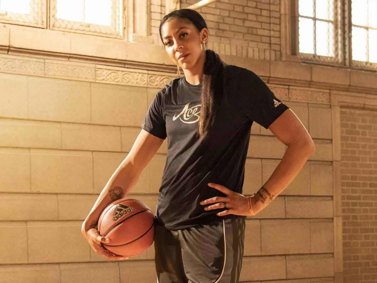 Spolupráca Candace Parker s Adidas zahŕňa jej anti-genderové úlohy osobný štýl