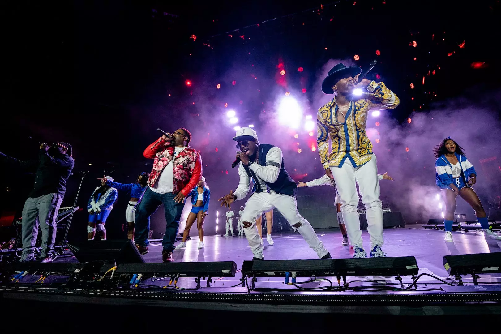 La Essence Fest Performance de Teddy Riley Estis Unu Por La Libroj 22392_3