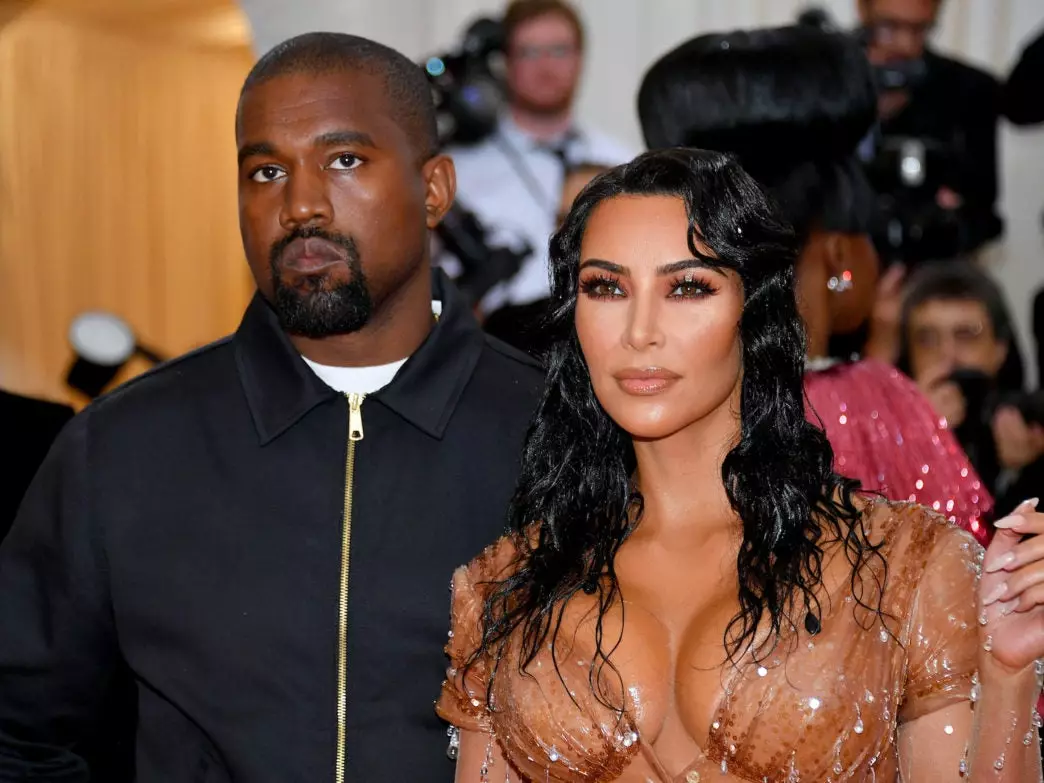 Kanye West a Kim Kardashian benennen hiren neie Jong Psalm West