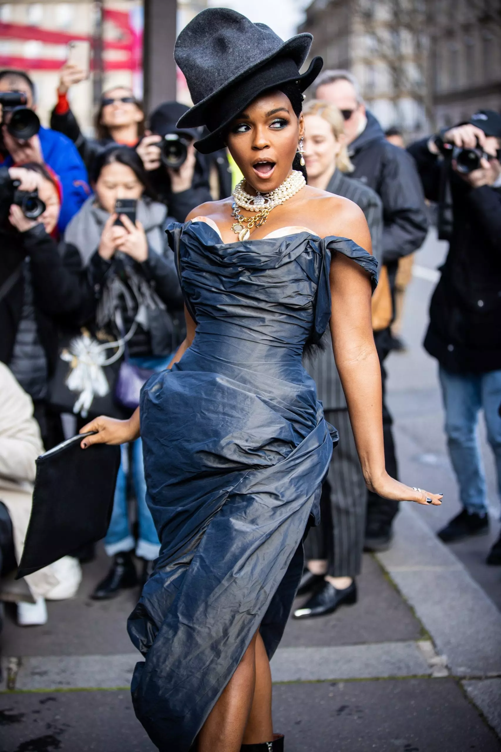 Estilo da Semana de Moda de Paris de Janelle Monáe 24727_3