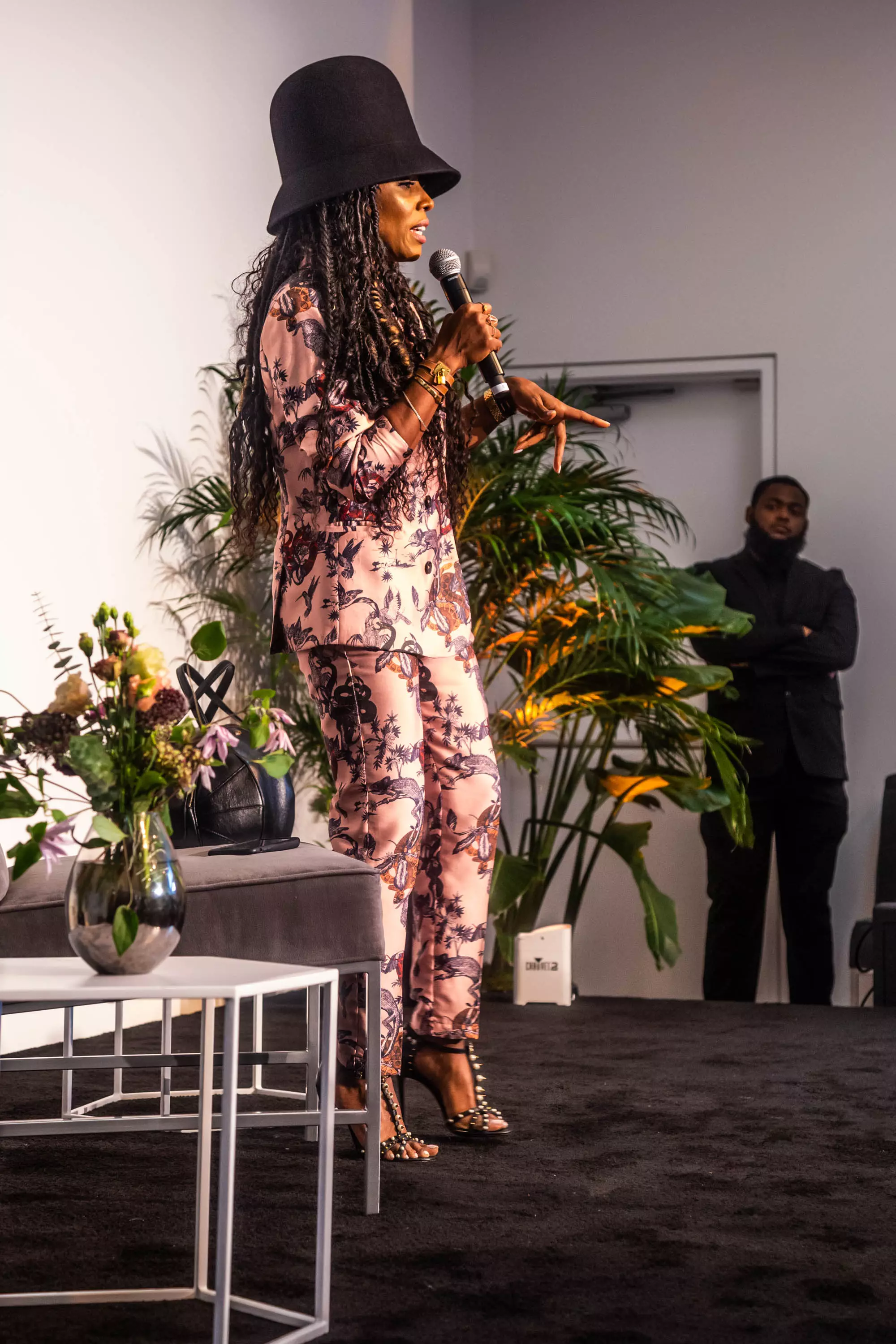 ESSENCE Fashion House : June Ambrose parle de l'art du style sans vergogne