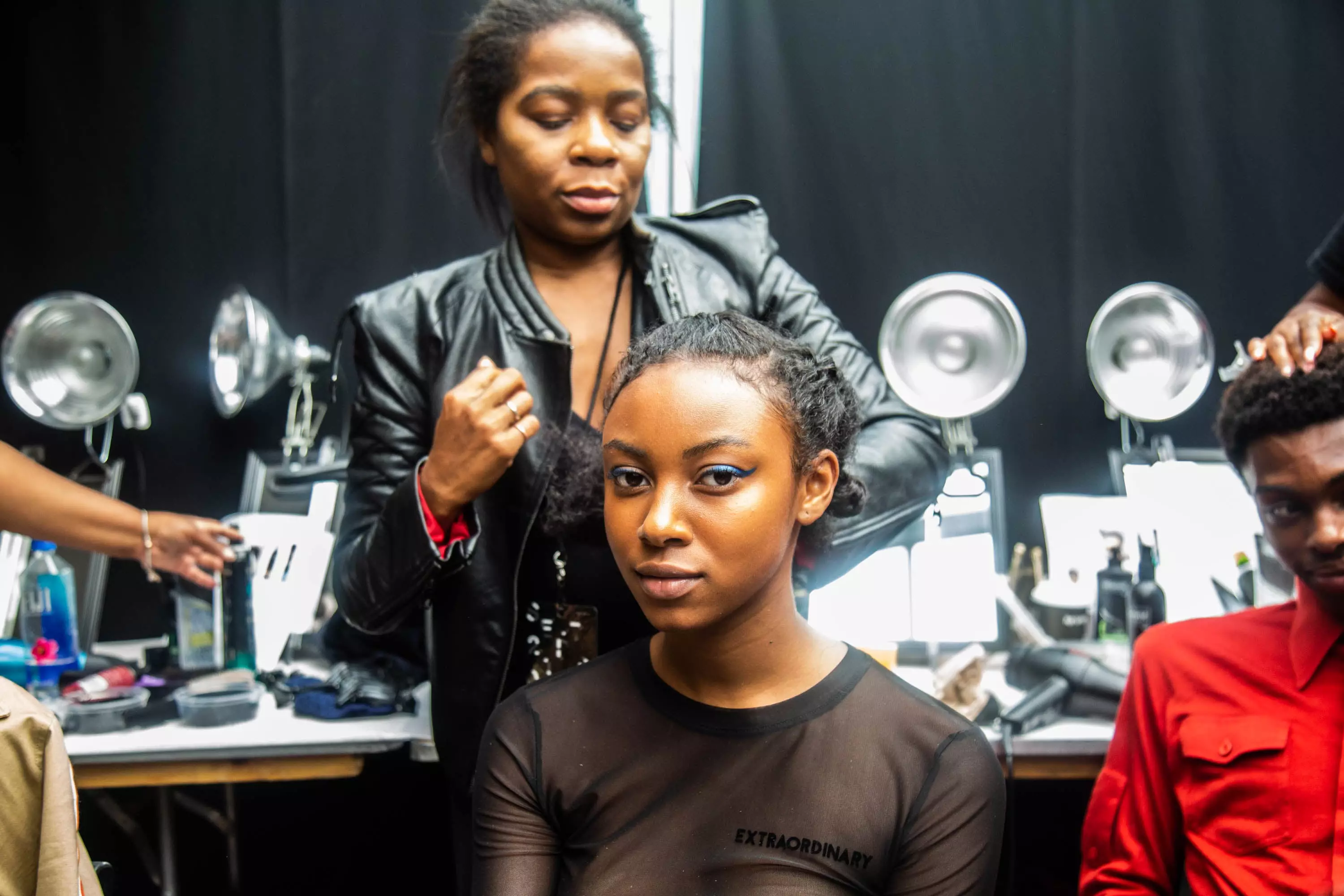 Studio 189 era um país das maravilhas de cabelo preto durante NYFW 25251_21