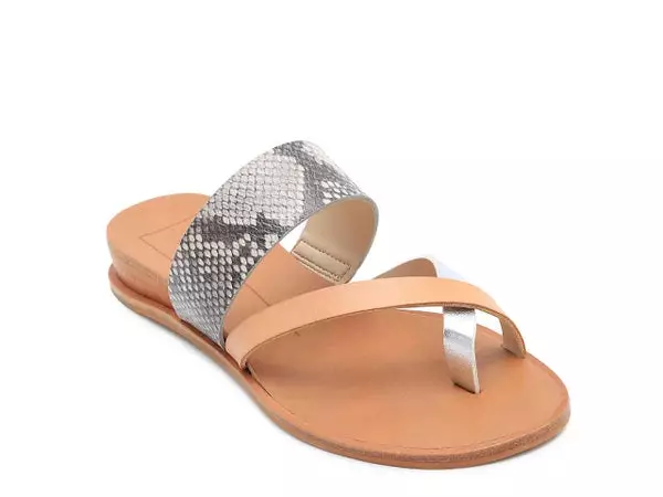 Sandals Flat Chic ເຫຼົ່ານີ້ພາຍໃຕ້ $100 ແມ່ນທັງຫມົດທີ່ທ່ານຕ້ອງການສໍາລັບ summer 27849_3
