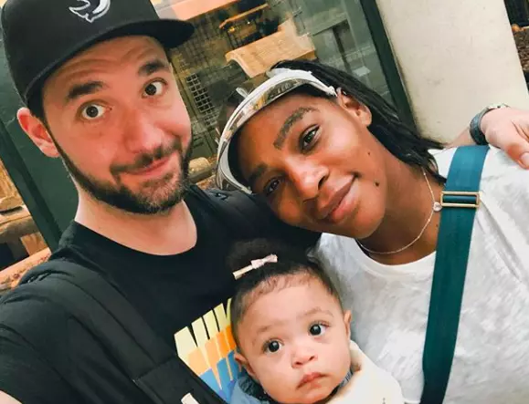 Essas fotos de Serena Williams, seu marido Alexis Ohanian e sua filha podem ser mais adoráveis?