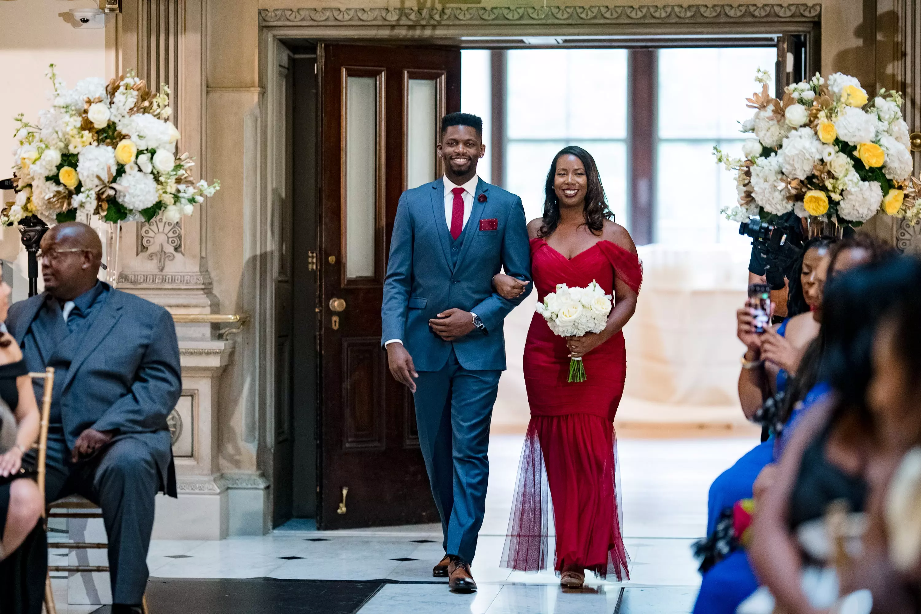 Bridal Bliss: Joi-Marie och Anton hade ett sagoboksbröllop i detta historiska bibliotek 29354_18