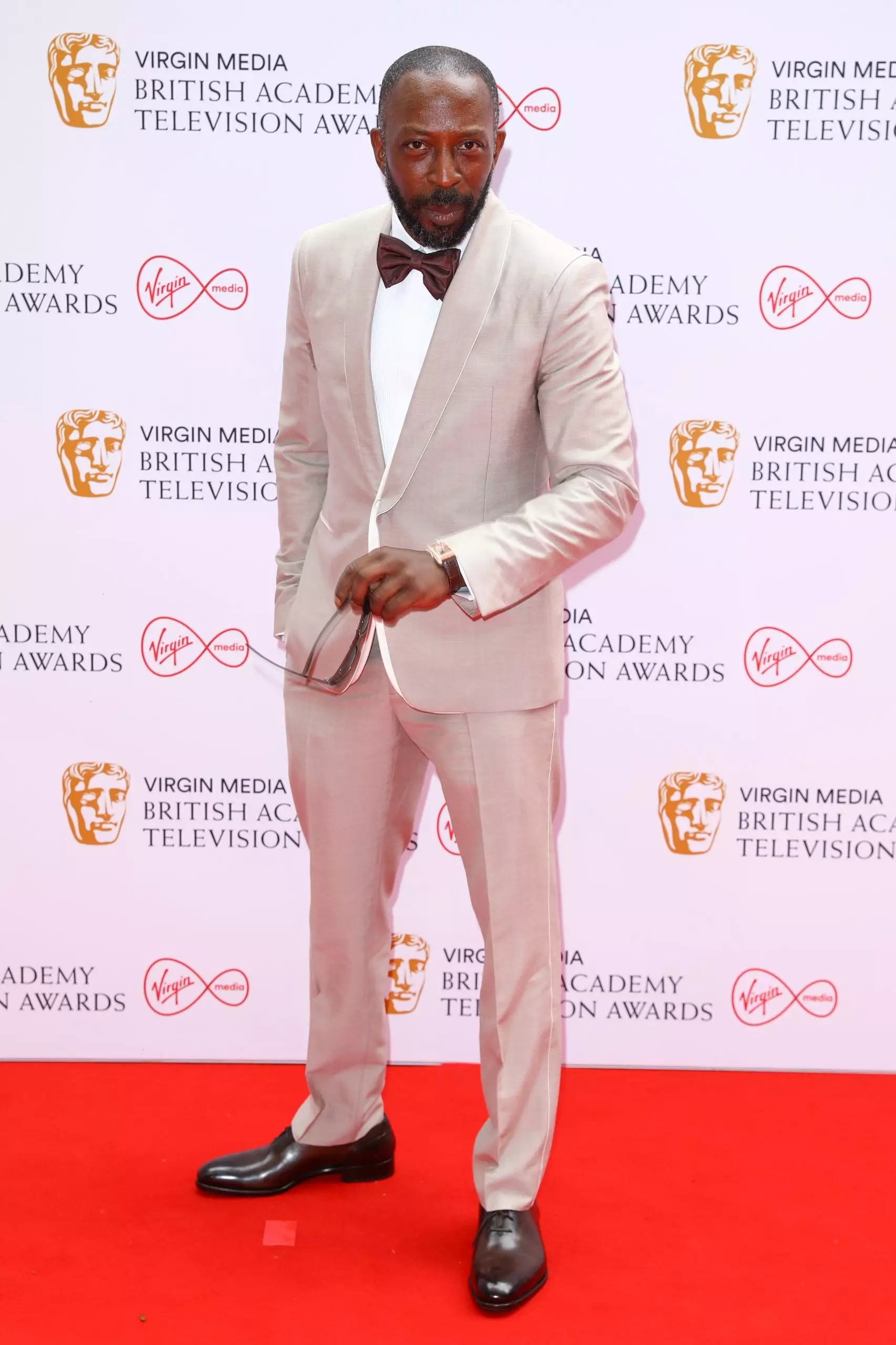 17 Μαύροι Βρετανοί αστέρες που ήταν απόλυτοι εντυπωσιακοί στα τηλεοπτικά βραβεία BAFTA 293_15
