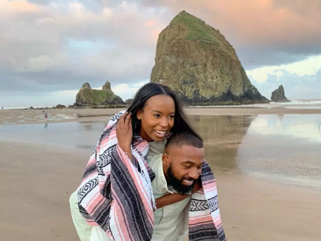 Black Travel Vibes: la baecation de l'Oregon de ce couple vous fera changer d'avis sur les escapades domestiques