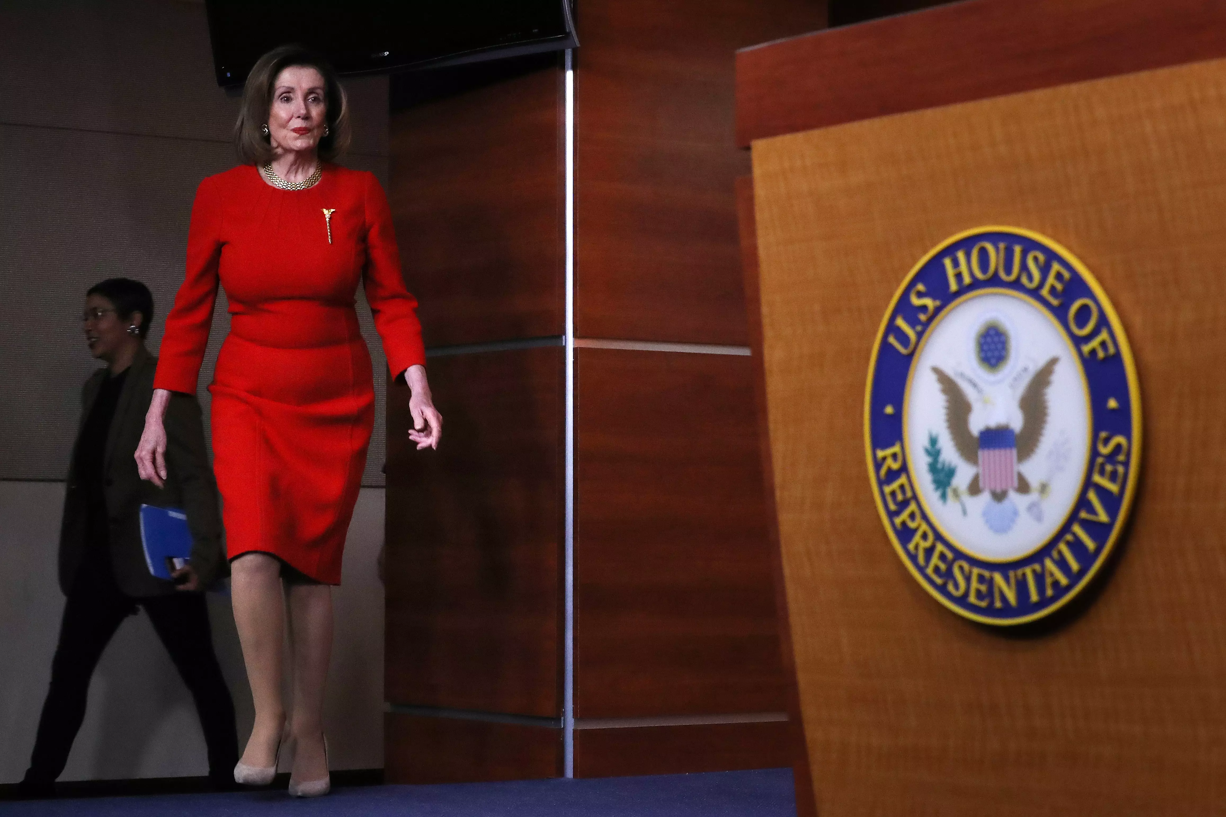 Nancy Pelosi Yoo Firanṣẹ Awọn nkan ti Impeachment Nigbati O Dara Ati Ṣetan