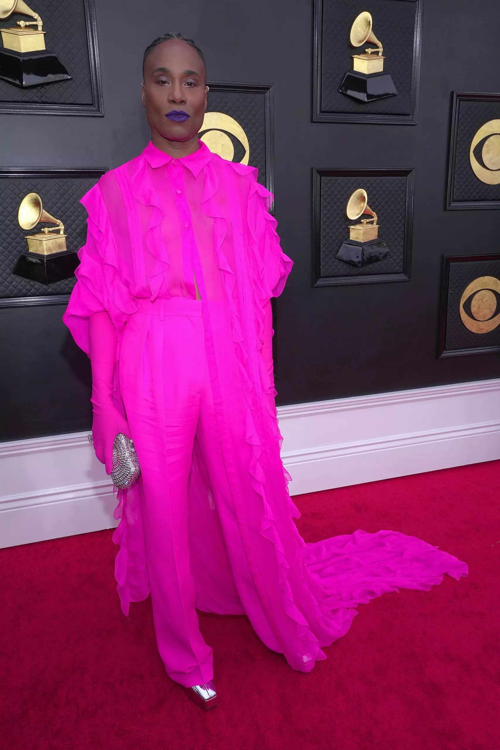 Los looks más atractivos de las celebridades de la alfombra roja de los Grammy 2022 3067_22