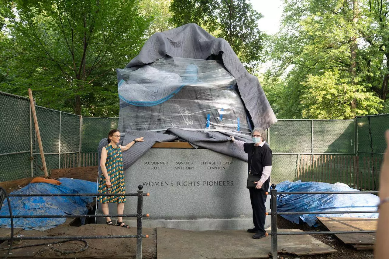 Sojourner Truth yn Cael ei Anfarwoli Yn Central Park