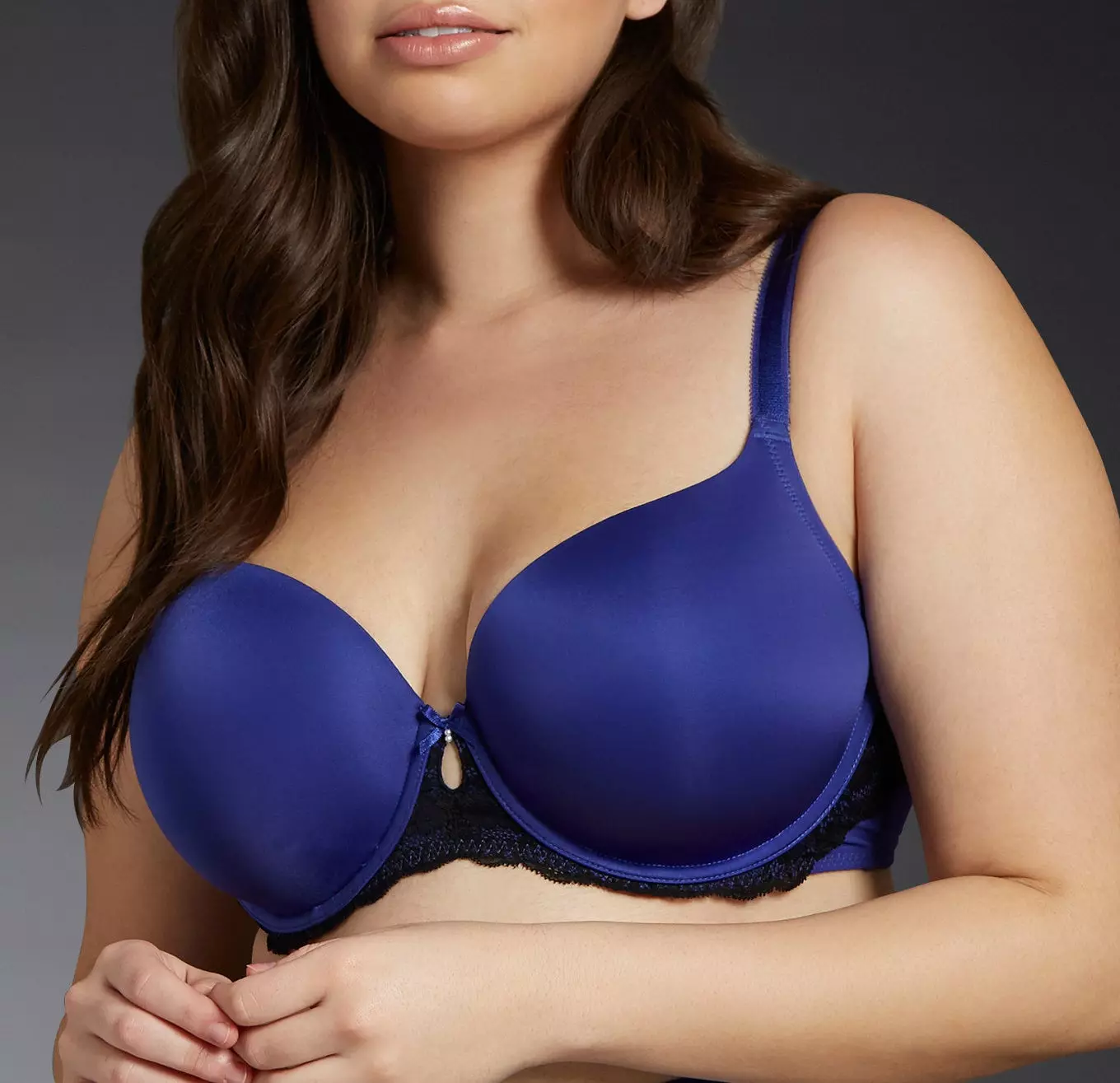 Ankizivavy Curvy, Ireny Bras Manova fiainana ireto dia amidy $40 | InStyle.com 32023_5