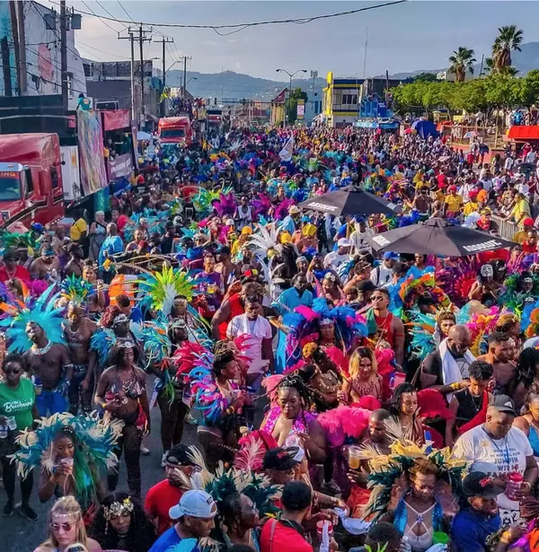 Έτοιμοι για Di Road! 36 Φωτογραφίες που αποδεικνύουν ότι το Καρναβάλι της Τζαμάικα ήταν αγνό 32348_10