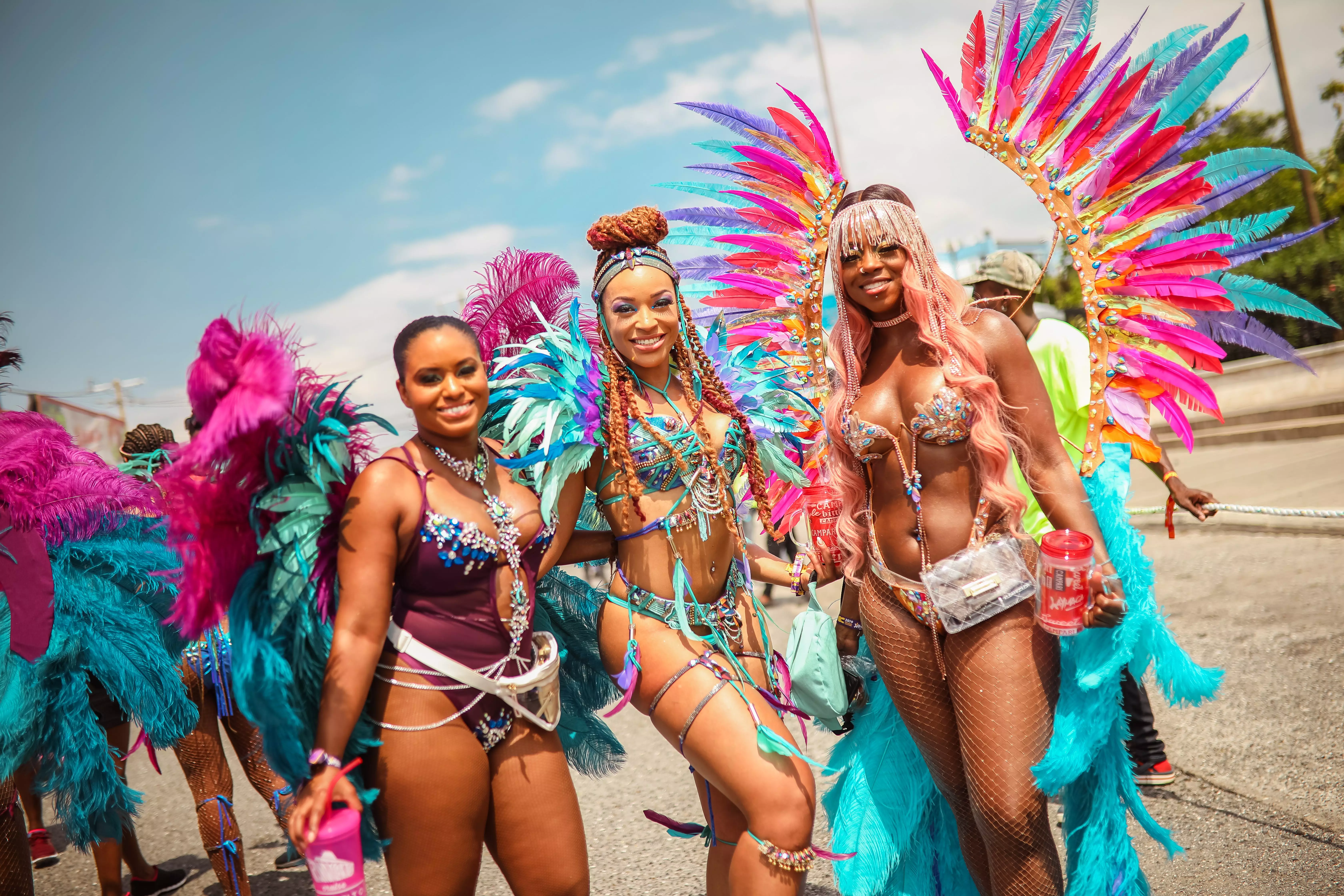 Listo para Di Road! 36 fotos que demostran que o carnaval de Xamaica era pura vibración 32348_25