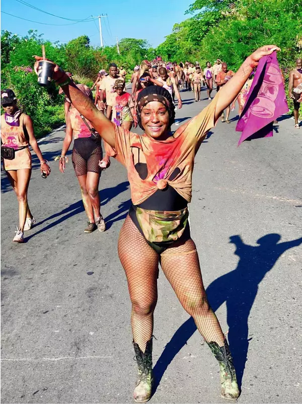 Valmiina Di Roadille! 36 kuvaa, jotka todistavat, että Jamaikan karnevaali oli puhdasta tunnelmaa 32348_6