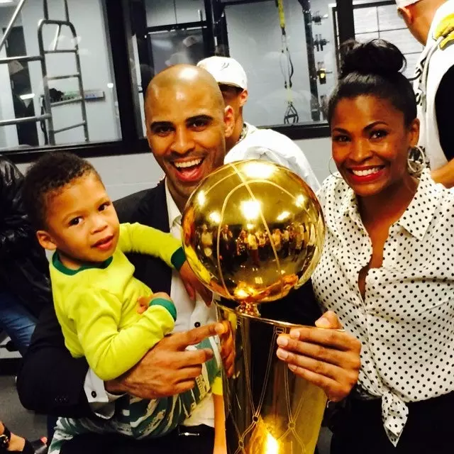 Il fidanzato di Nia Long, Ime Udoka, è stato nominato capo allenatore dei Boston Celtics 32893_4