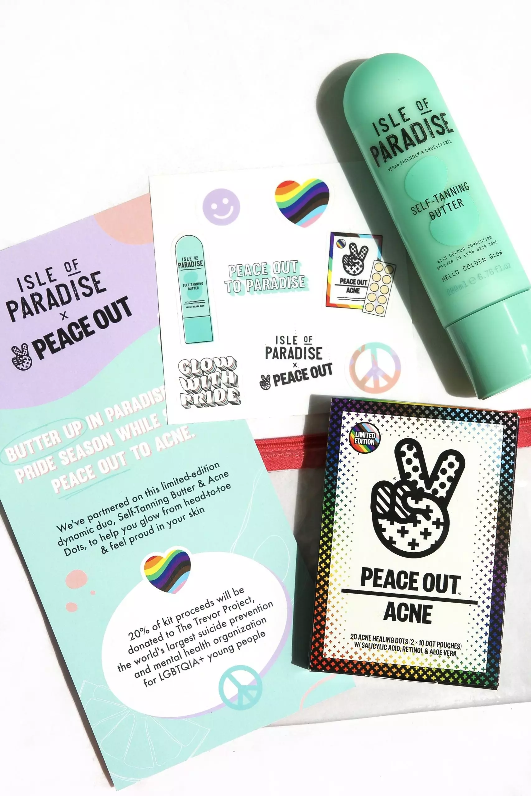 Красотата на месеца на гордостта: марки, които връщат на LGBTQIA+ общността
