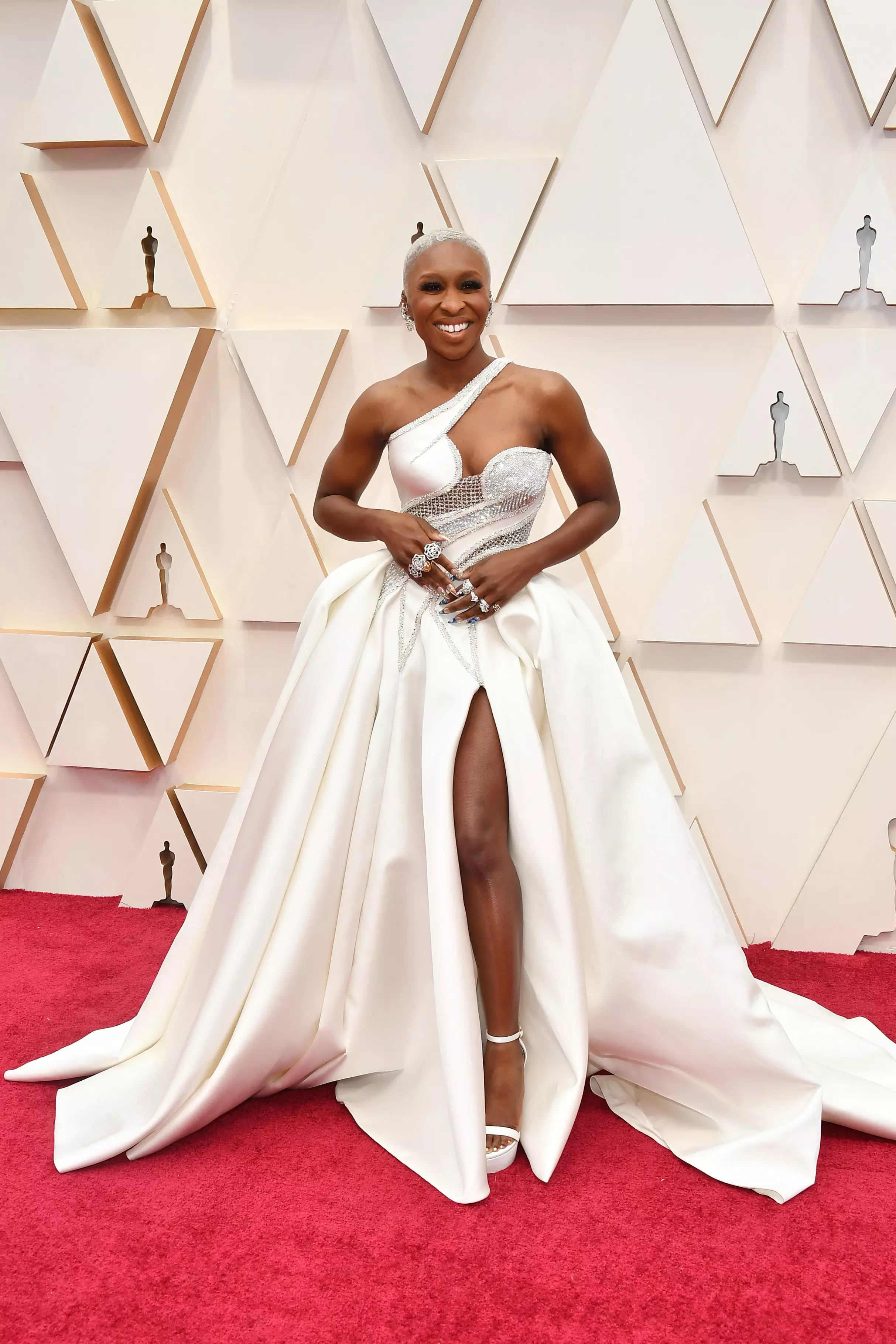 Die beste mode-oomblikke van die 2020 Oscars-rooi tapyt 34399_16